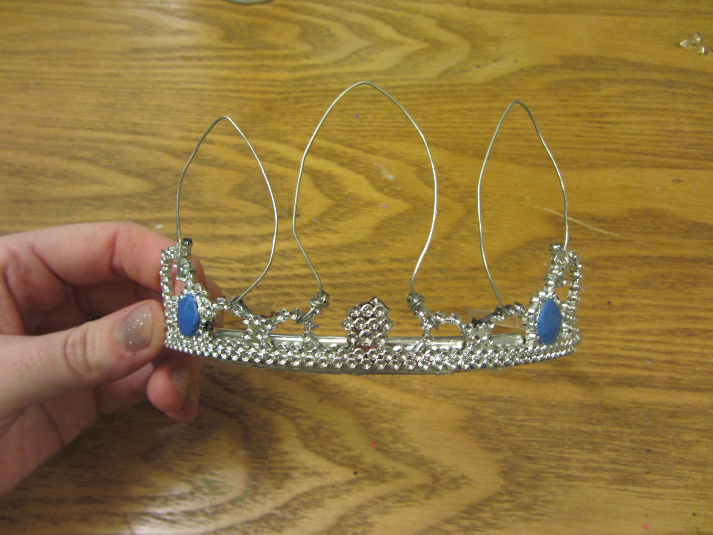 DIY Rapunzel Tiara : 9 Steps (with Pictures) - Instructables