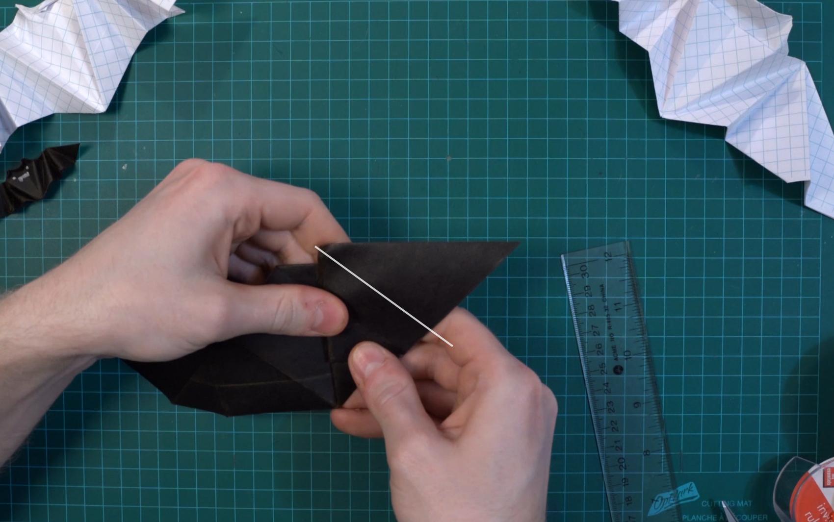 How to Make a Origami Bats : 7 Steps (with Pictures) - Instructables