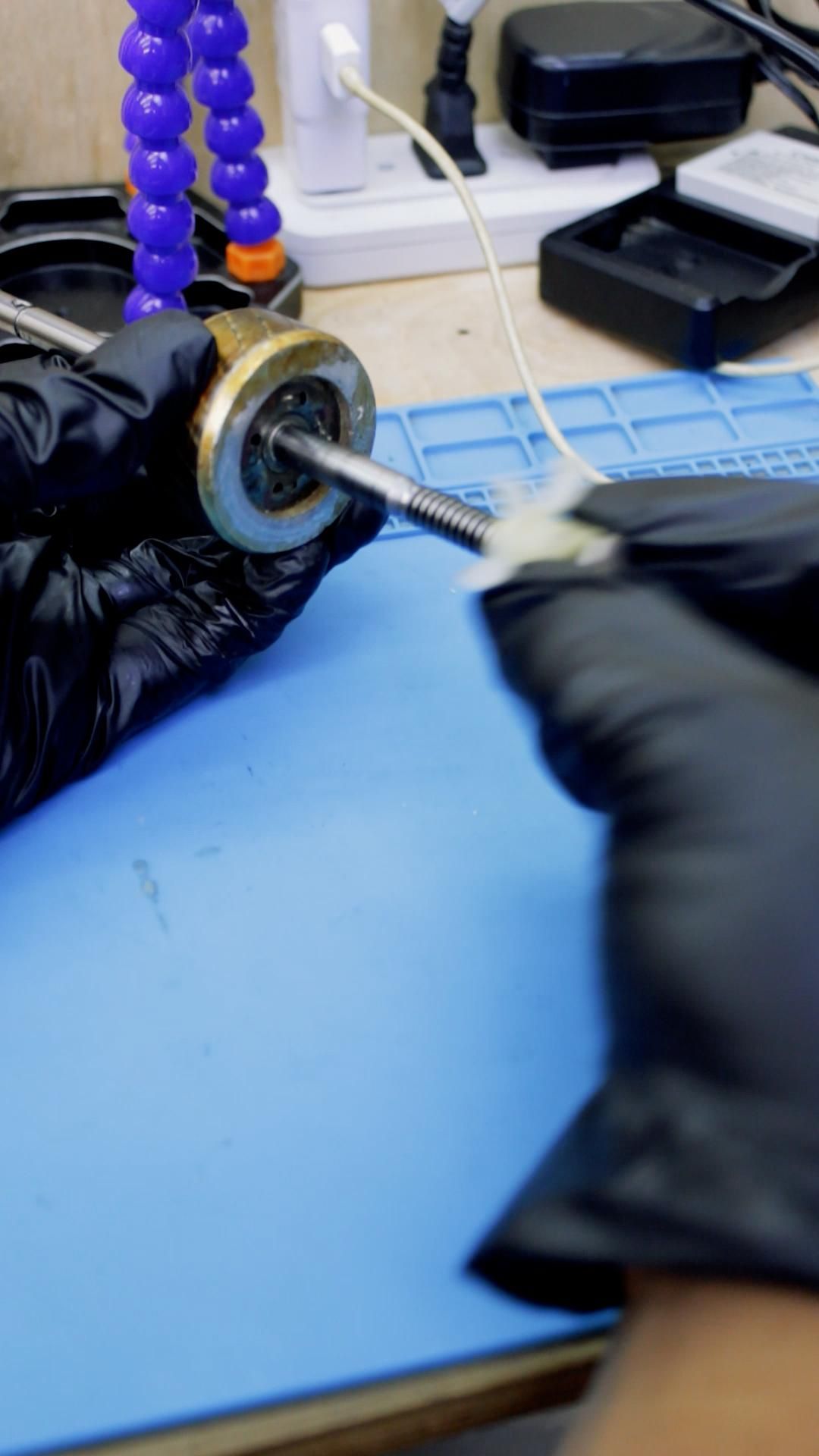 How to Fix a Broken Electric Fan: Motor Humming Sound | Rotor Not ...