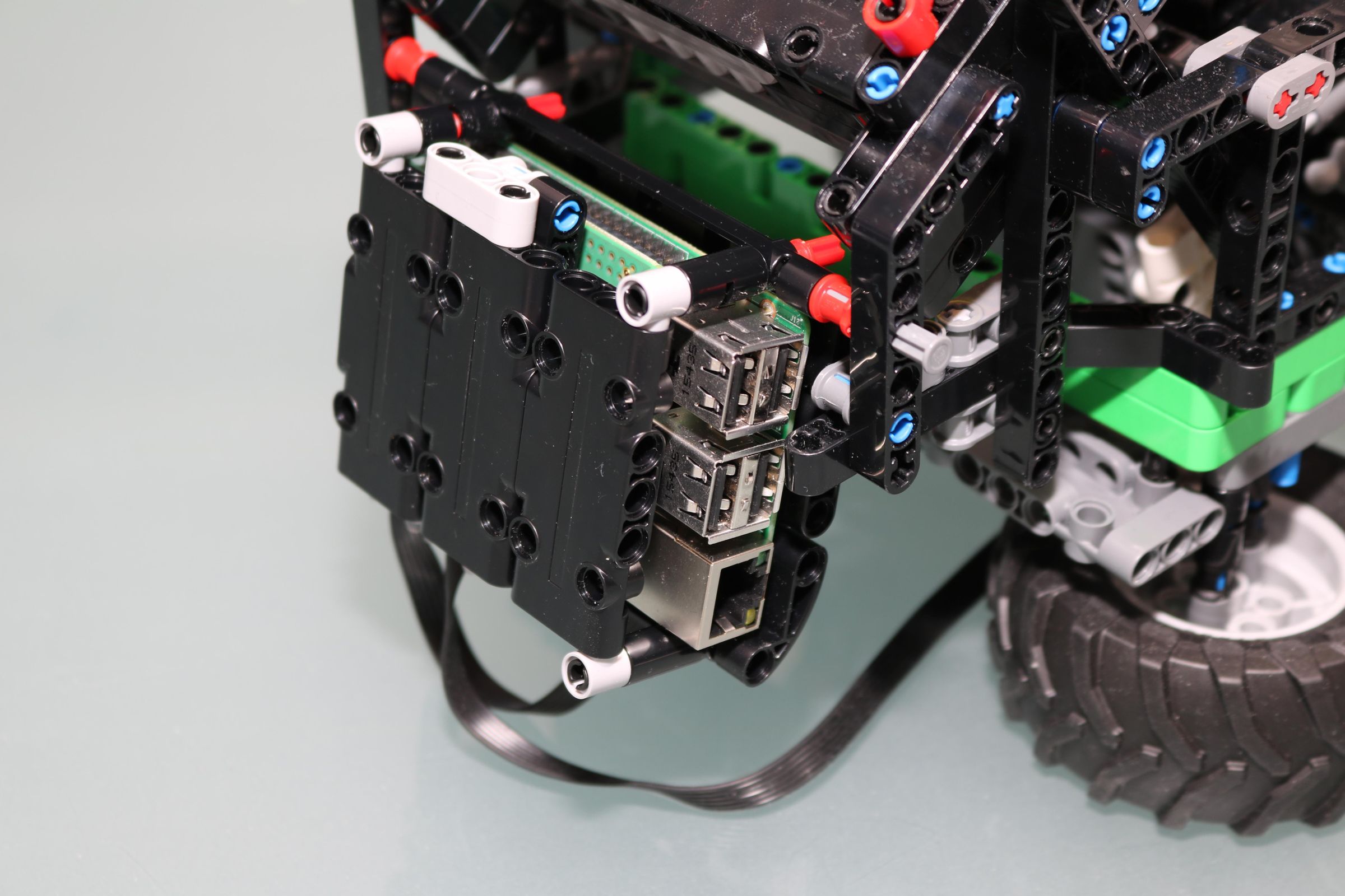 Lego Technic Rubik's Cube Machine : 11 Steps (with Pictures ...