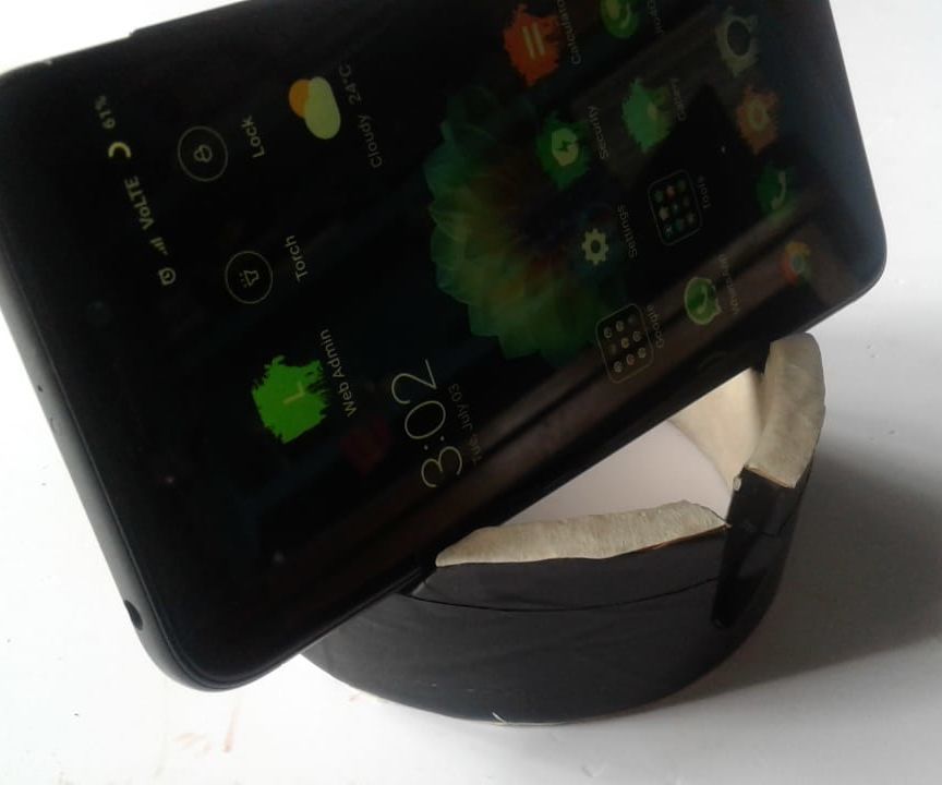 PAPER TAPE TO PHONE STAND : 6 Steps - Instructables