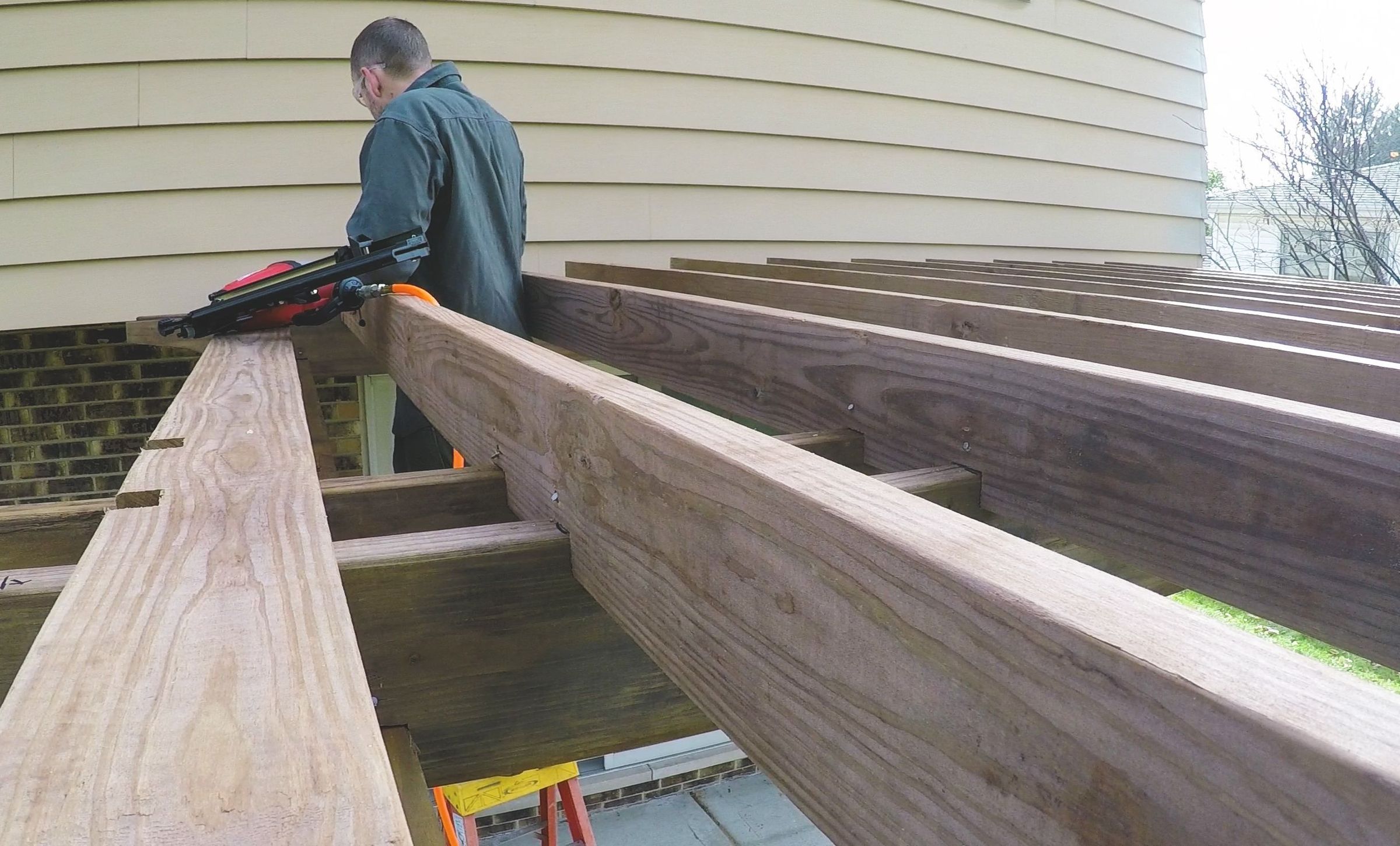 How to Build a Pergola on a Concrete Patio in Two Days : 18 Steps (with ...