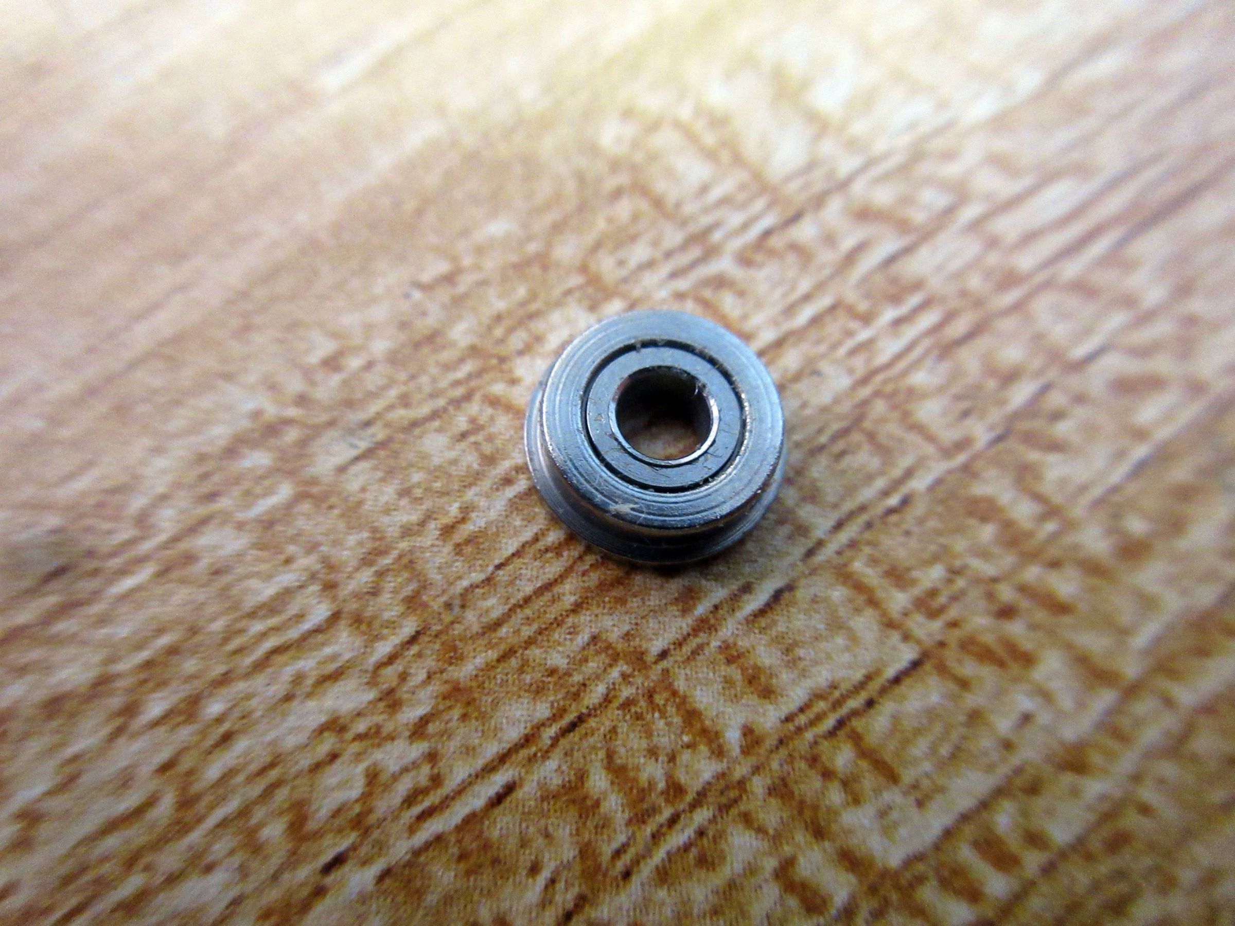 Build Mini Conveyor Belt As Slinky Machine : 7 Steps (with Pictures ...