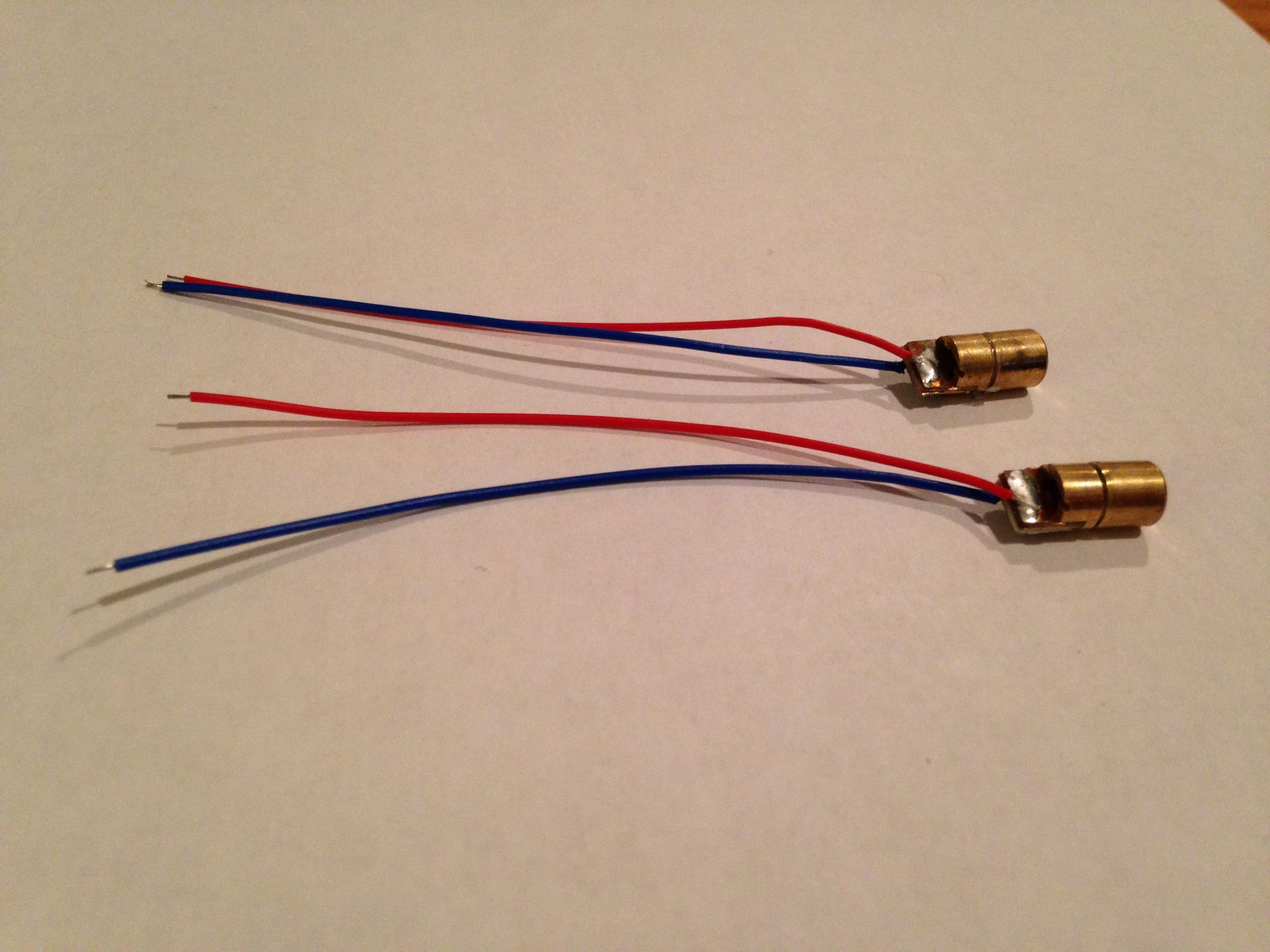 Dual Laser Pointer Cat Toy : 6 Steps (with Pictures) - Instructables