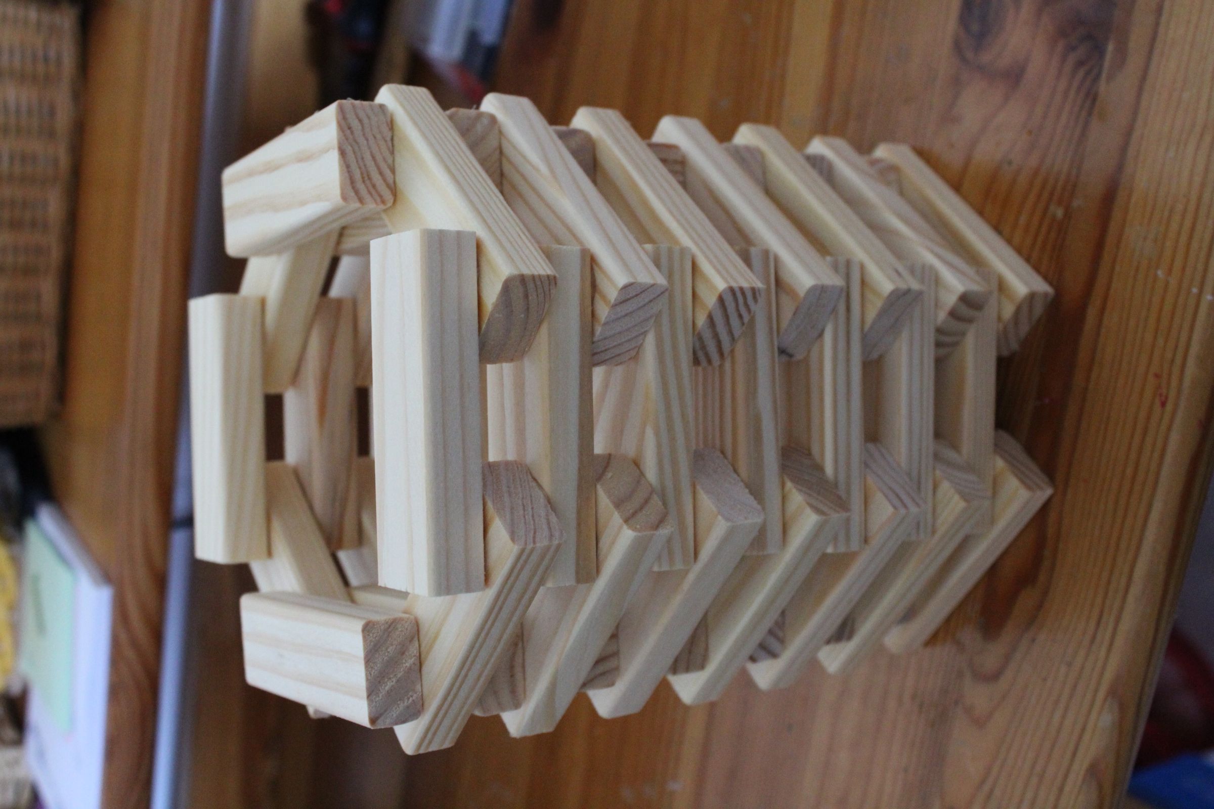 Jenga Lamp DIY : 5 Steps - Instructables
