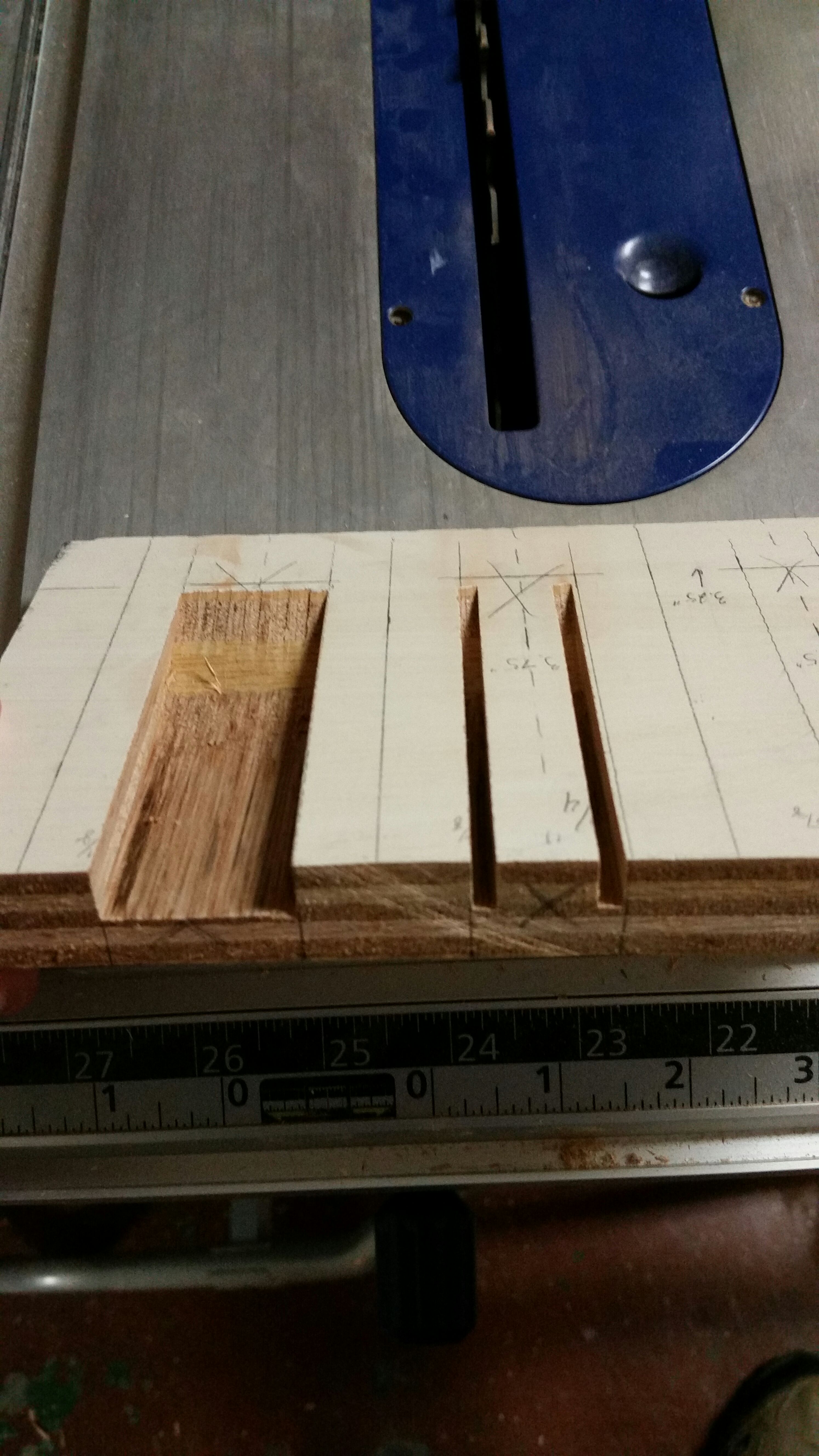 Wood Chisel Holder : 6 Steps (with Pictures) - Instructables