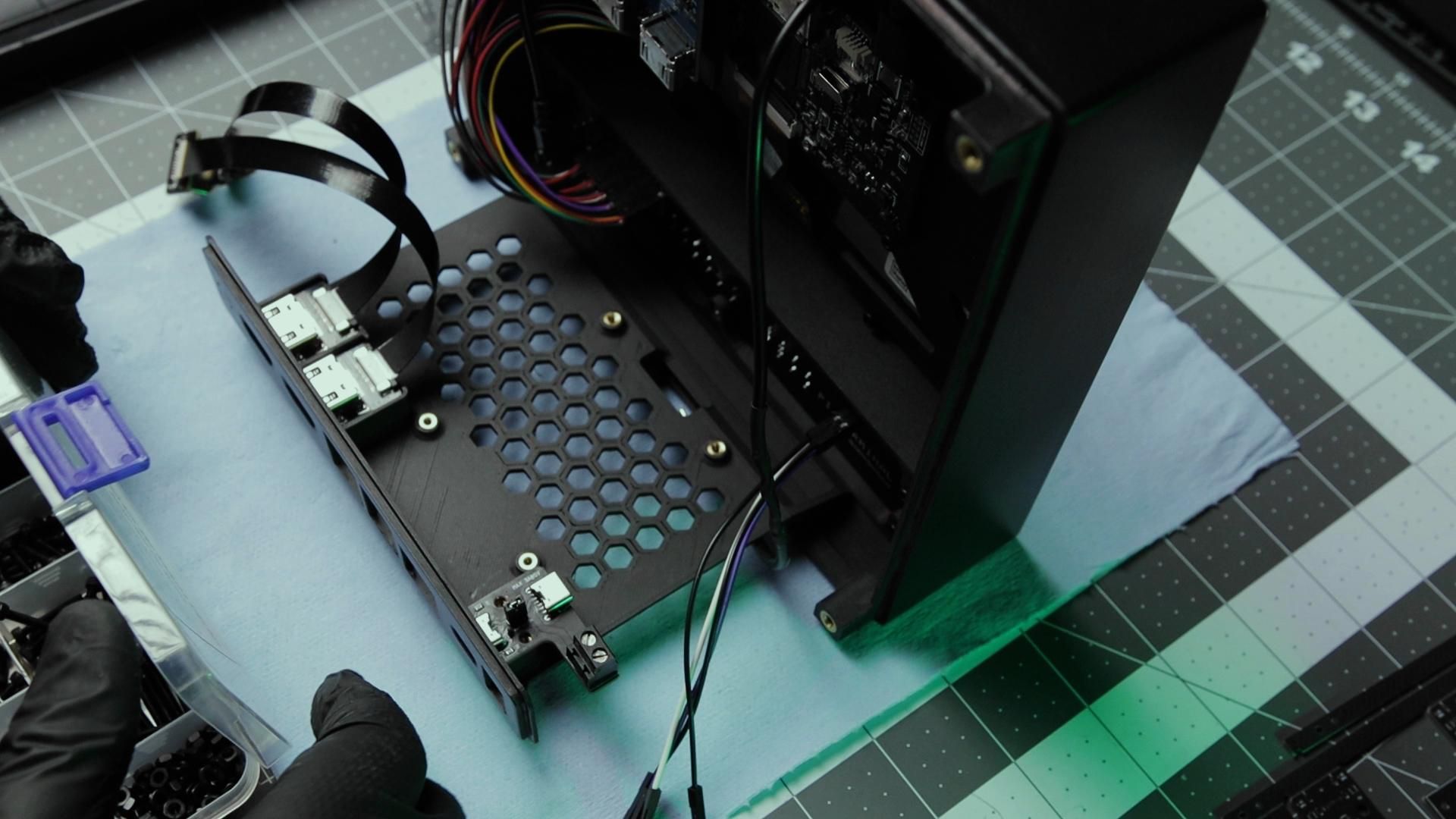 All-In-One Portable Raspberry Pi Enclosure — Pi Terminal : 12 Steps ...