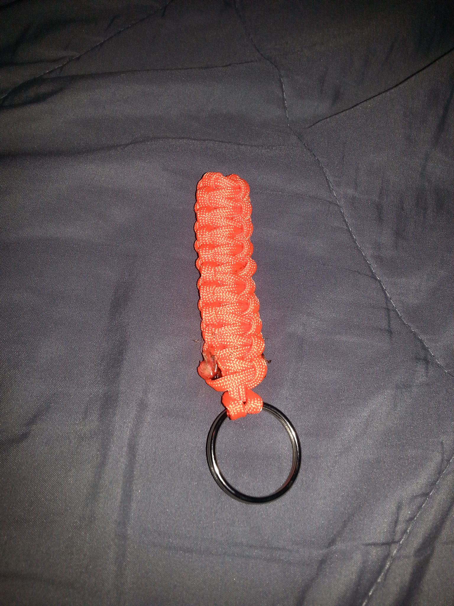Easy Paracord Key Chain : 7 Steps (with Pictures) - Instructables