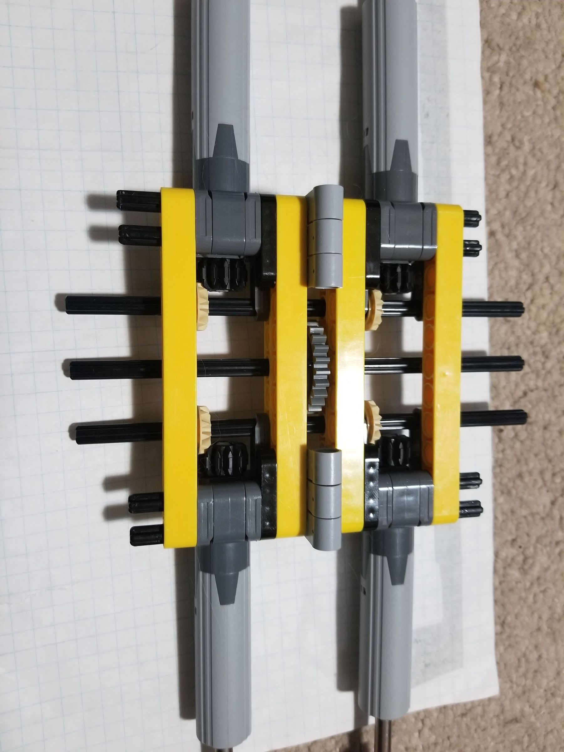 Lego Technic Back to Back Double Actuator Build : 9 Steps (with ...