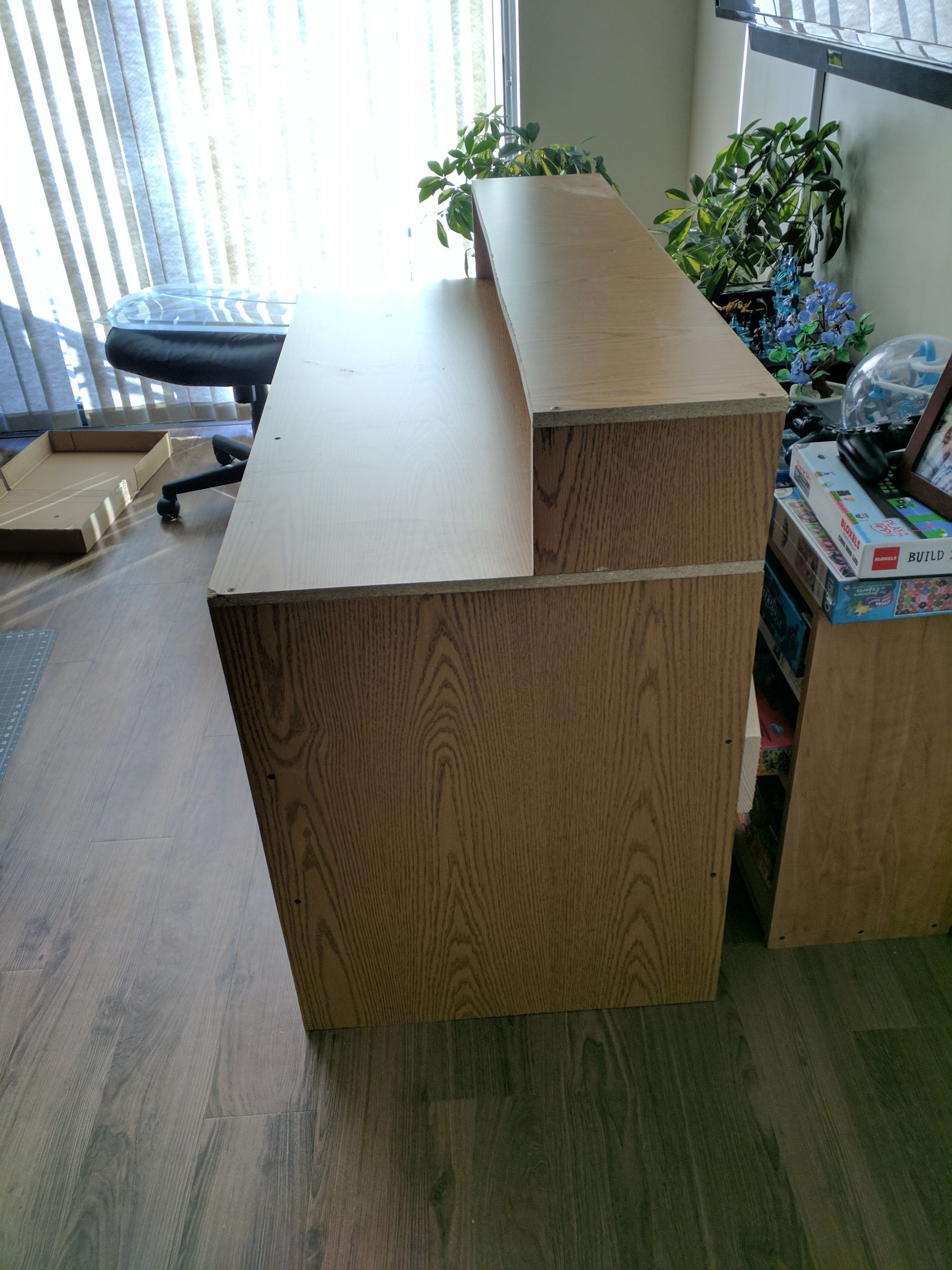 Cheap Desk From a 4x8 Sheet : 3 Steps (with Pictures) - Instructables