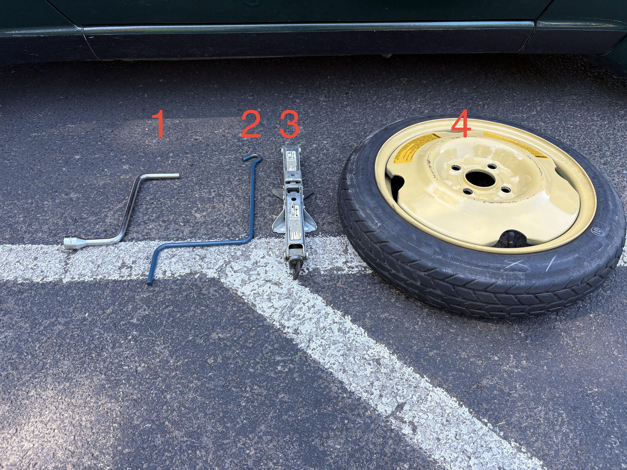How to Change a Tire : 7 Steps (with Pictures) - Instructables