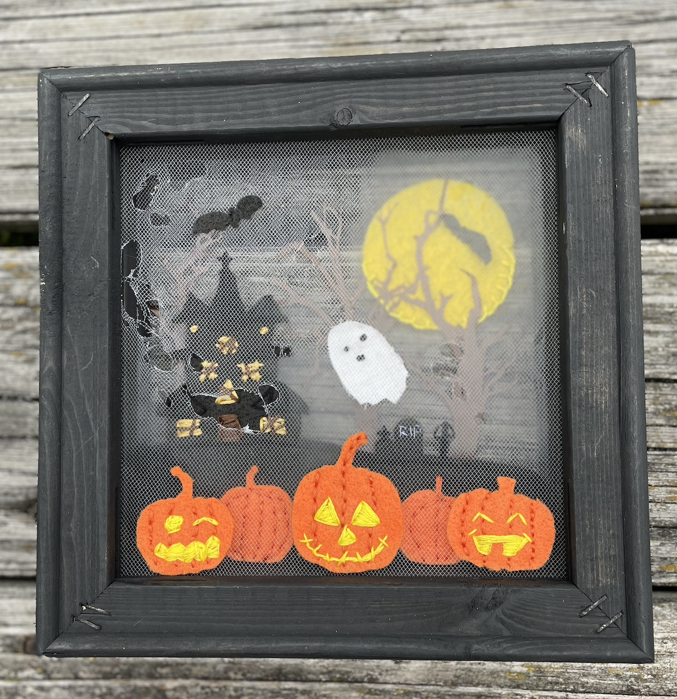 Halloween Embroidered Shadowbox : 10 Steps (with Pictures) - Instructables