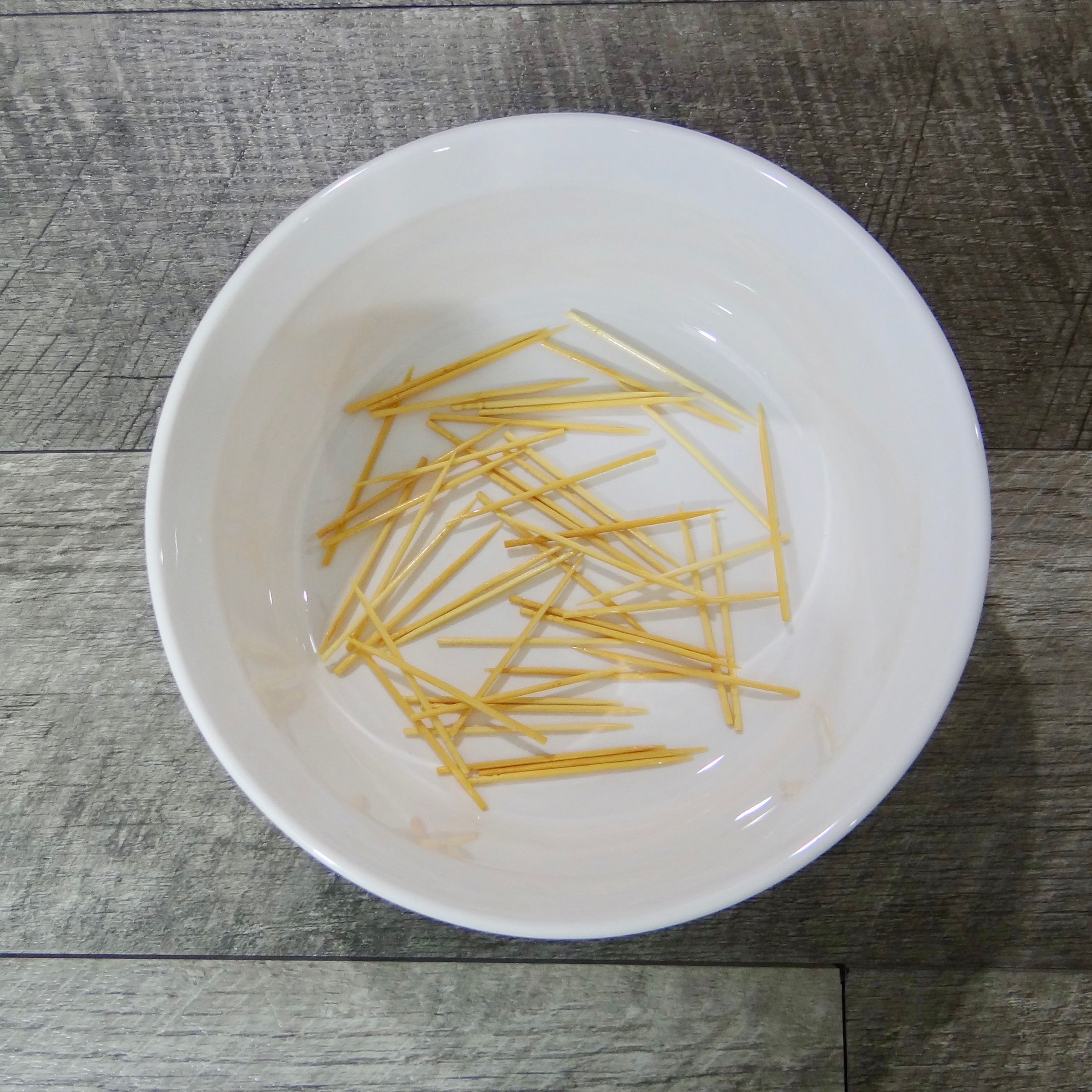Candy Oil Infused Toothpicks : 4 Steps (with Pictures) - Instructables