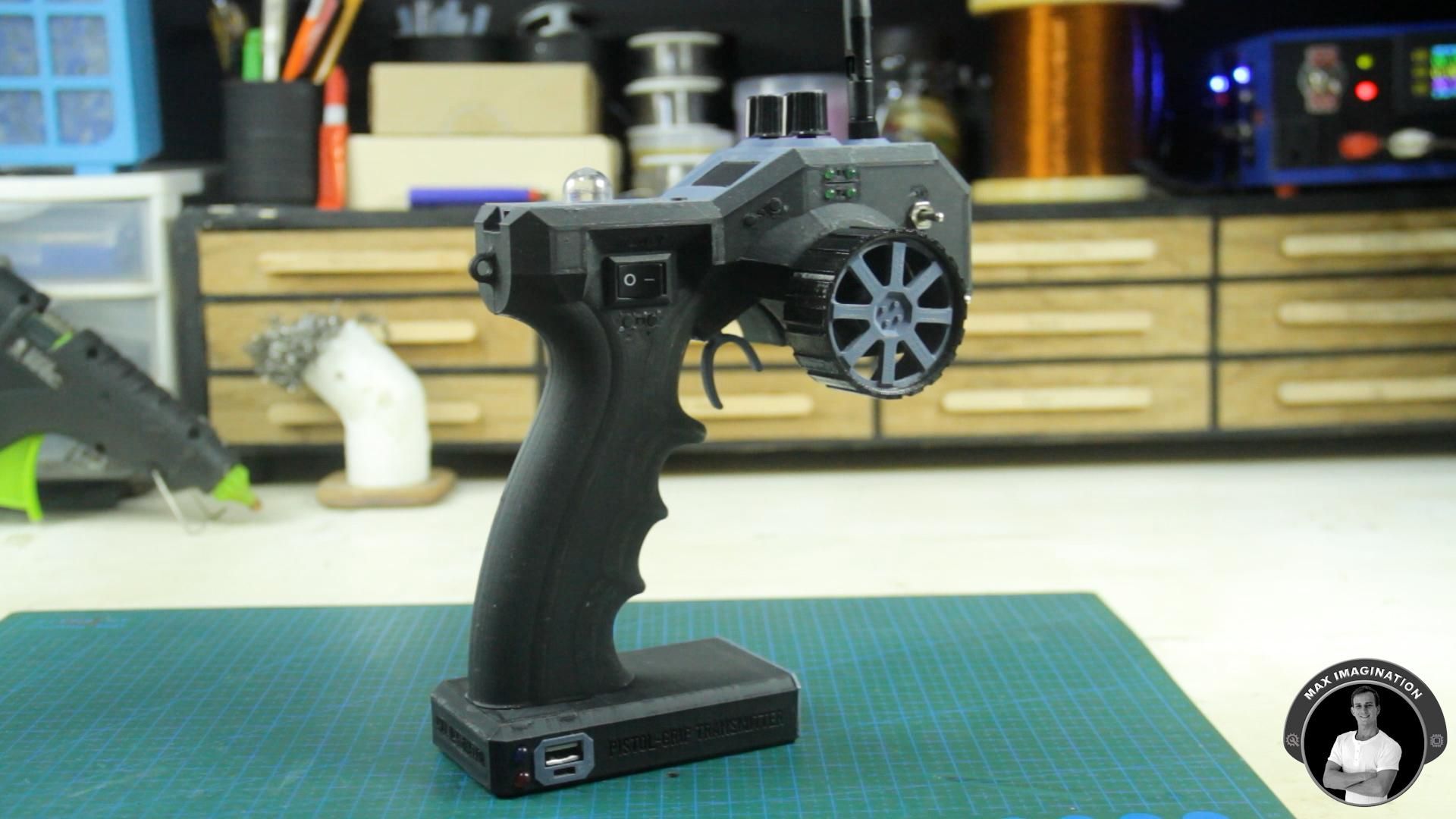 Build an Arduino Pistol-grip Transmitter for RC Cars With 1KM Range ...