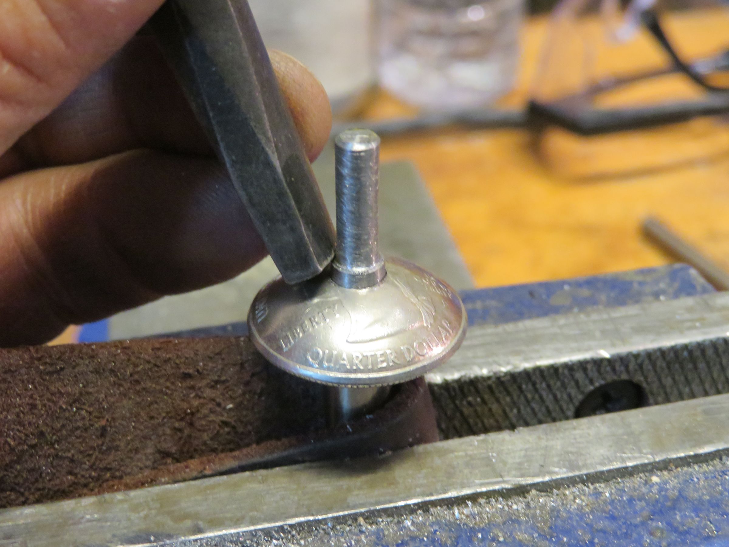 EDC Duct Tape Keychain : 10 Steps (with Pictures) - Instructables