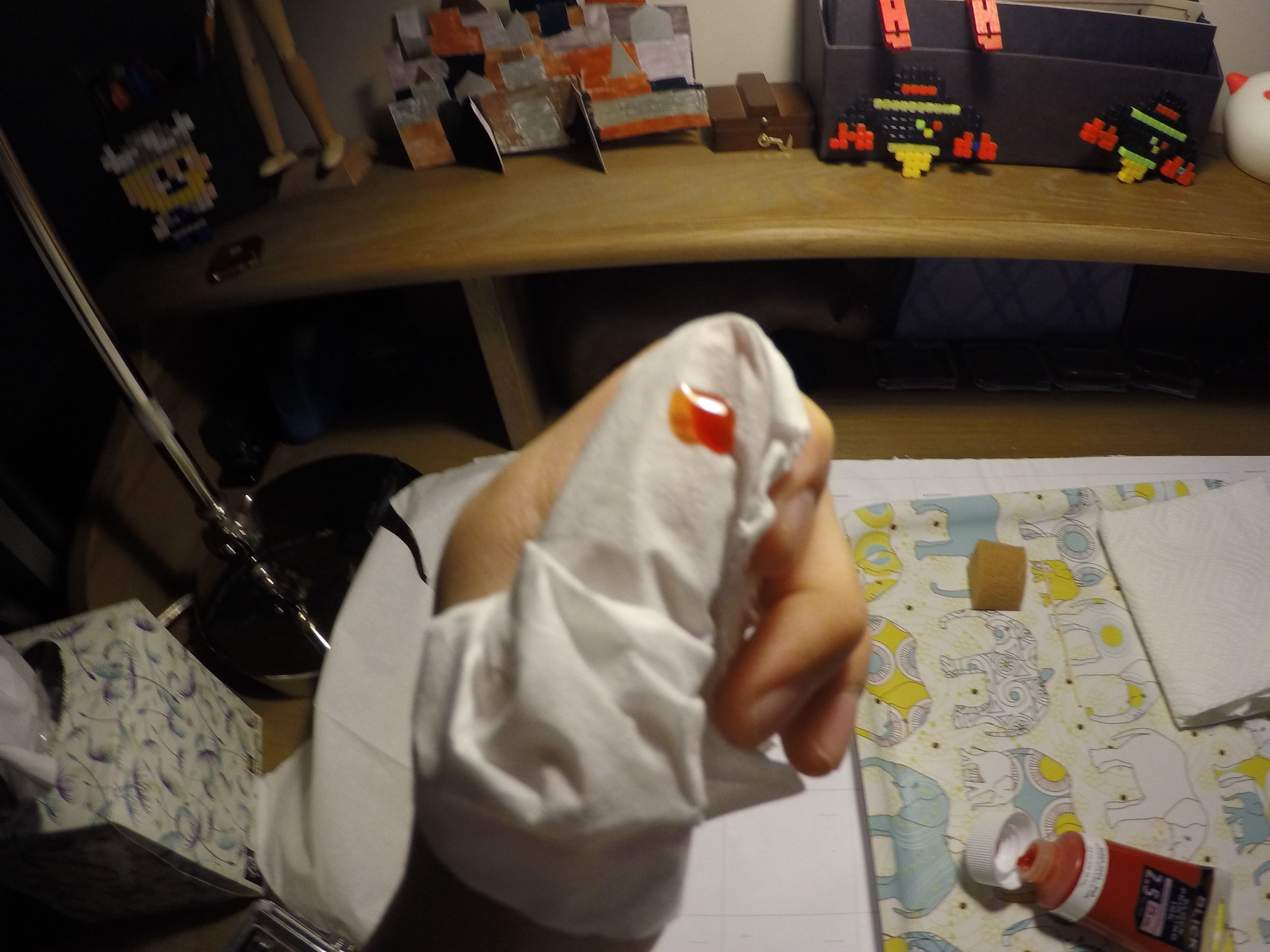 Quick Last Minute Bloody Tooth-Picked Wound SFX : 8 Steps (with ...