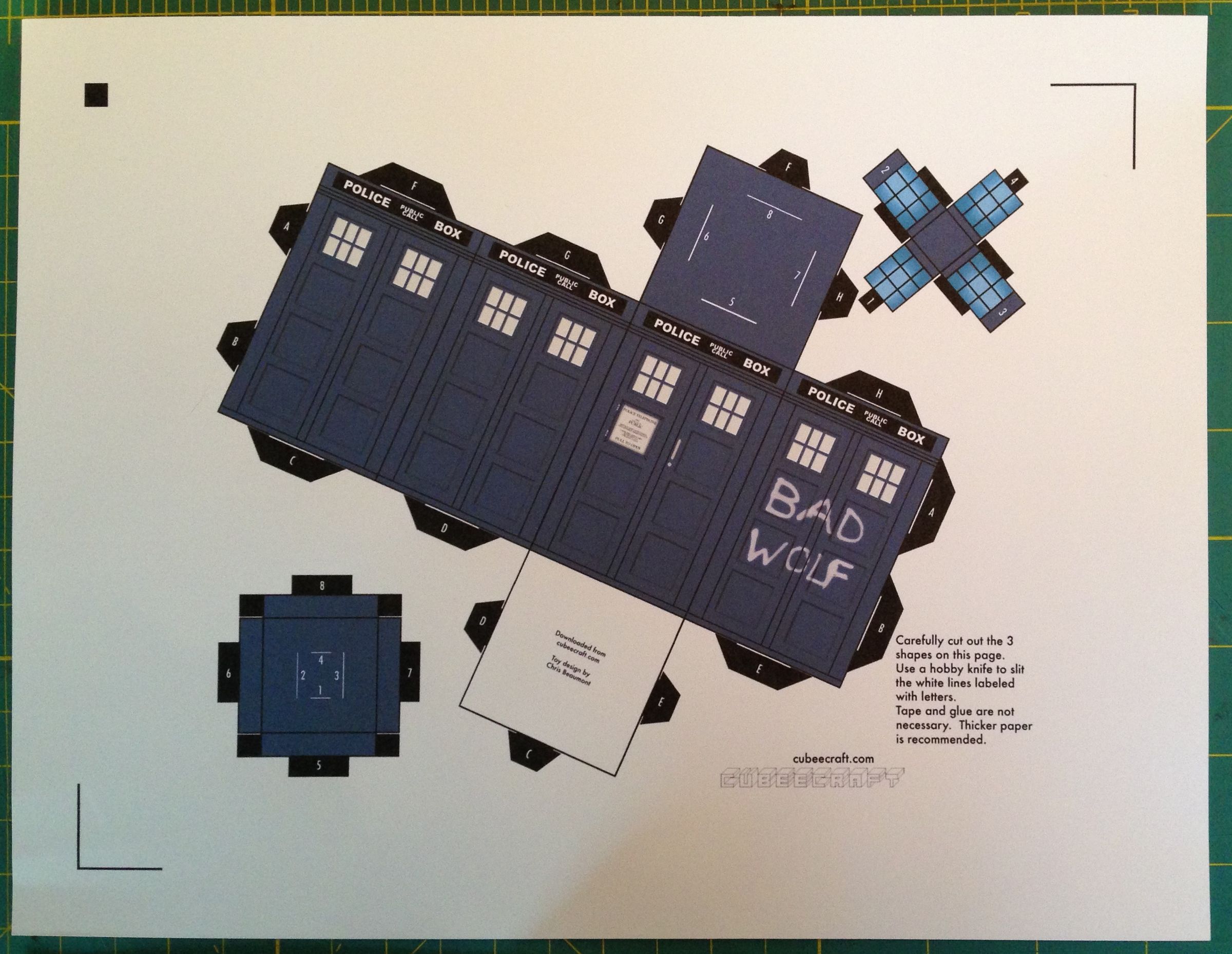 Spinning Blinking Papercraft Tardis : 6 Steps (with Pictures) - Instructables