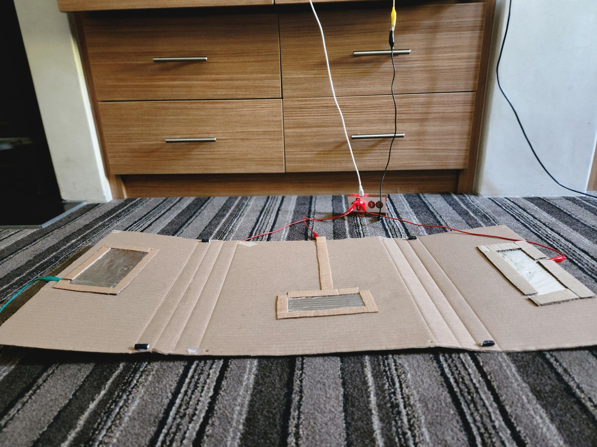 DIY Game With Gamepad Using a Makey Makey. : 6 Steps - Instructables