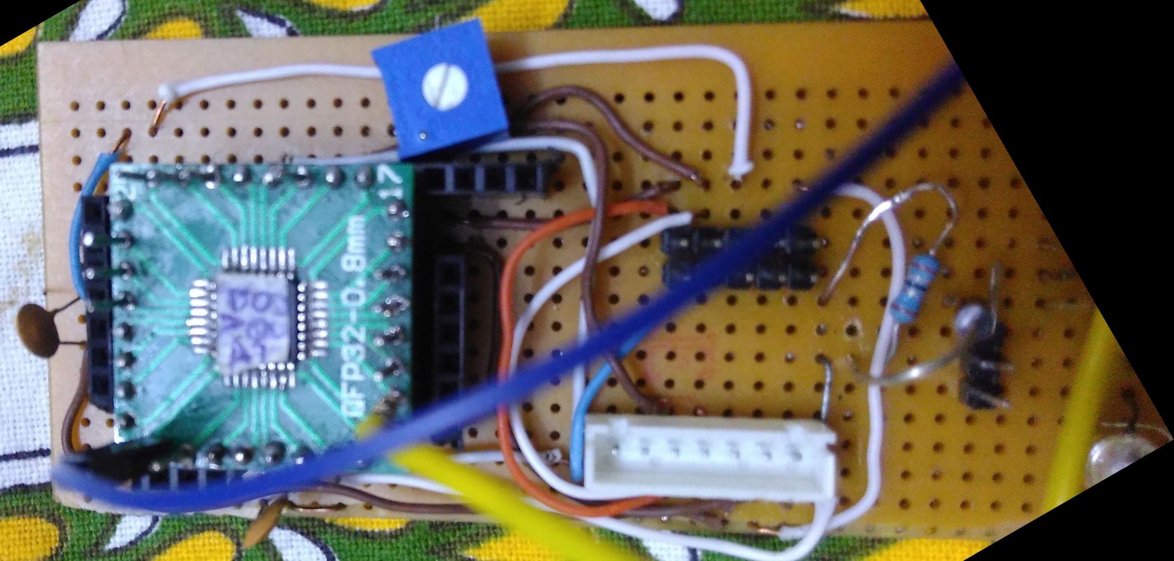 PIC & AVR Modules From SMD Chips Suited for BreadBoarding : 7 Steps ...