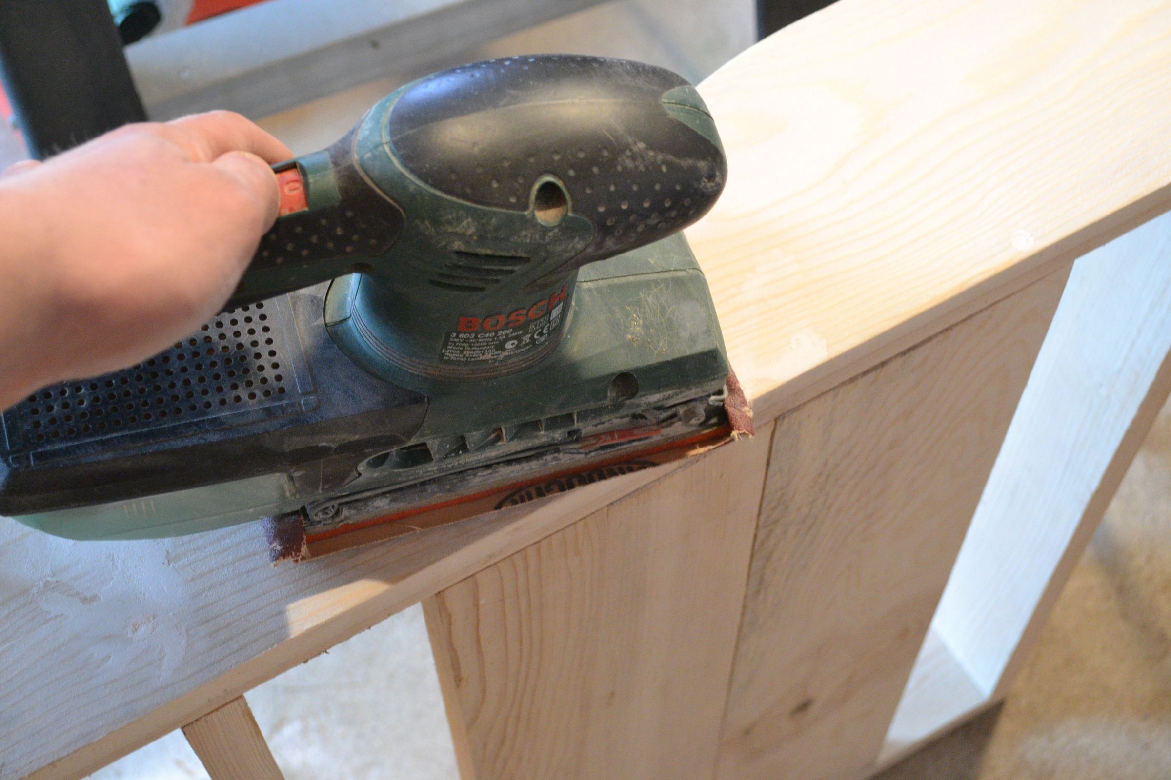 Chisel Shelf : 7 Steps (with Pictures) - Instructables