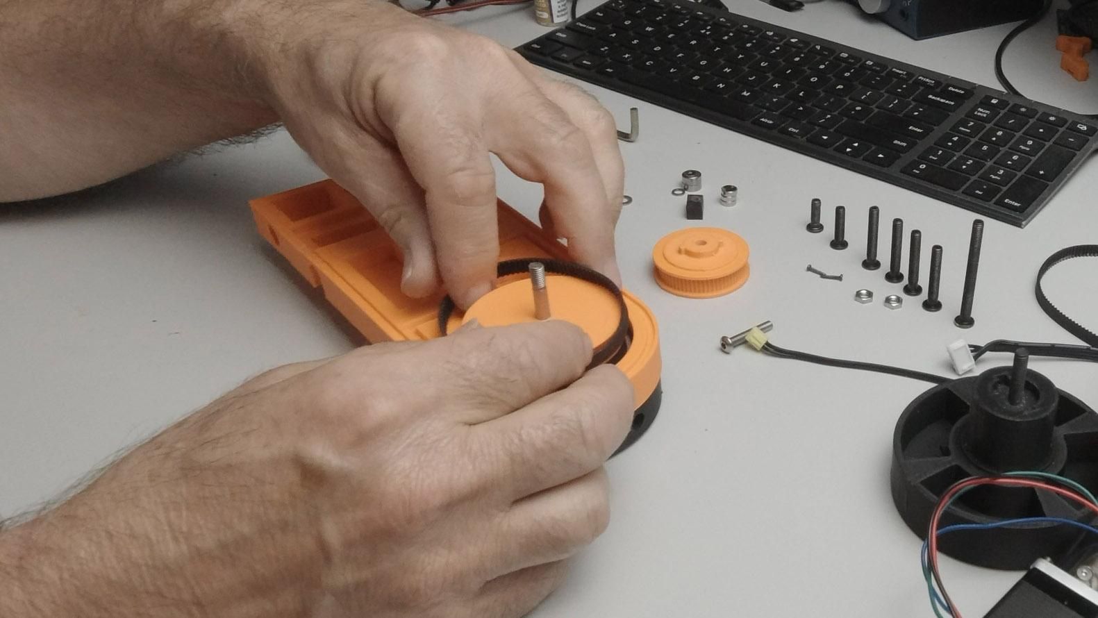 Camera Pan Tilt Head Fully Programable With WIFI PTZ Capability : 26 ...