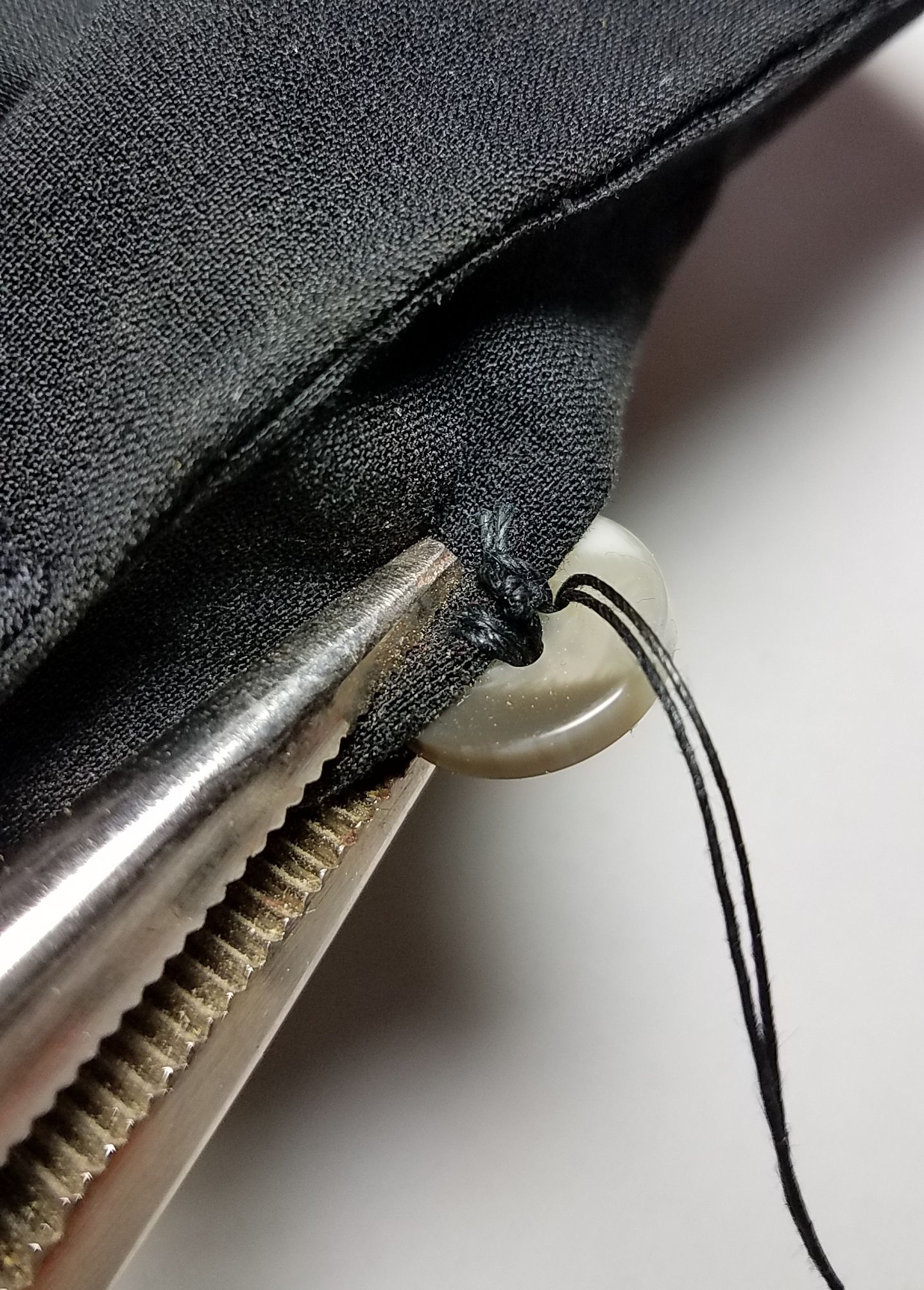 Sewing on a Button From One Side : 10 Steps (with Pictures) - Instructables