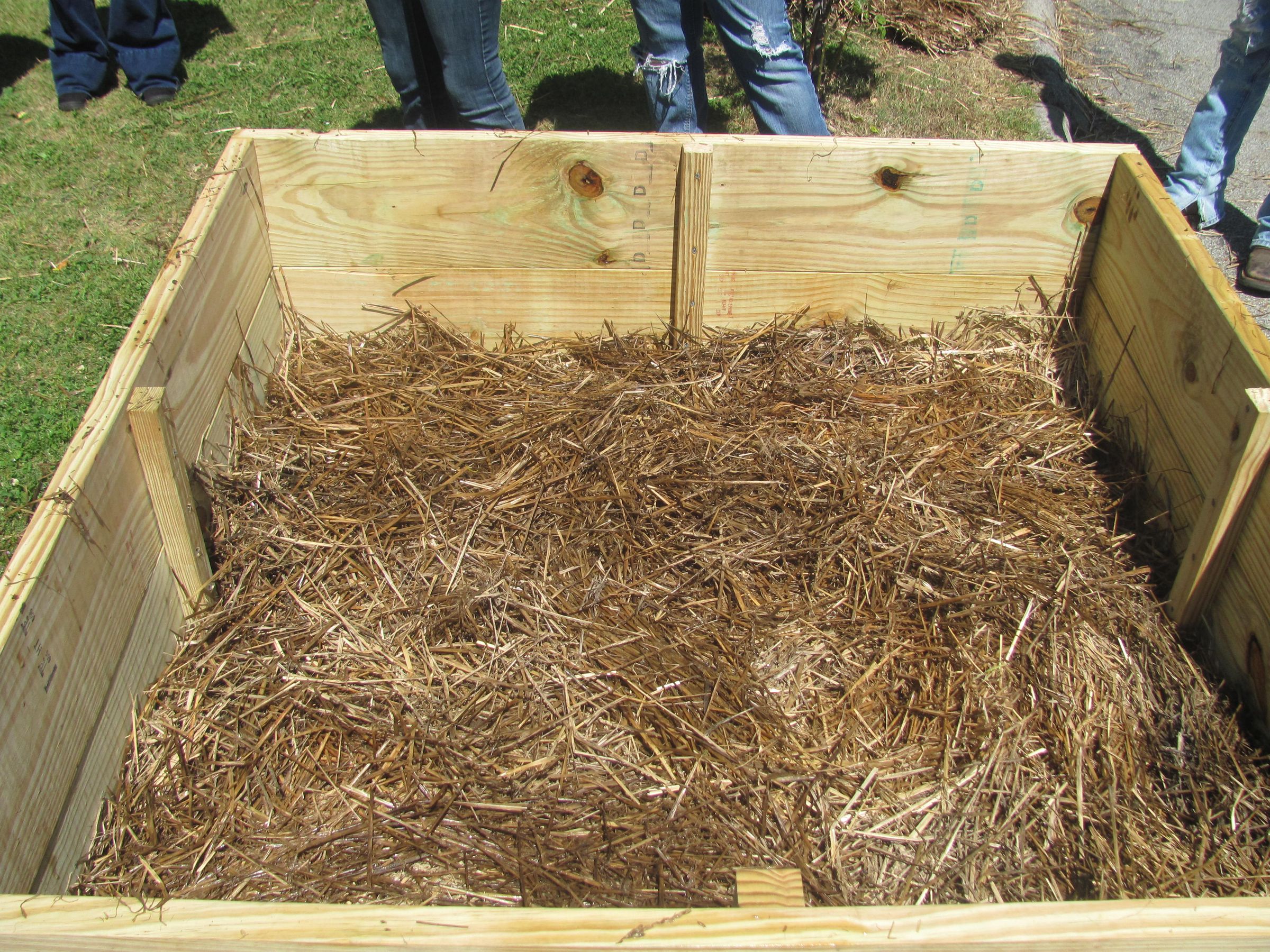 Lasagna Garden From Start to Finish. By: SHS! : 10 Steps - Instructables