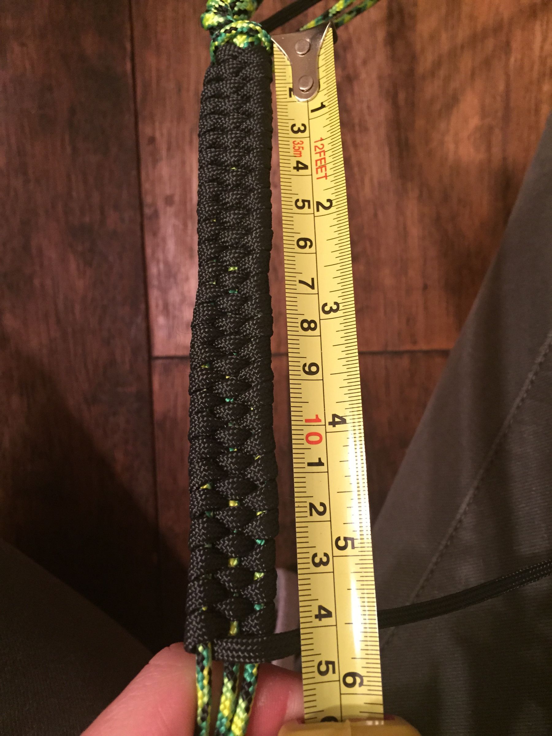 How to Make a Paracord "David's Sling" : 8 Steps (with Pictures ...