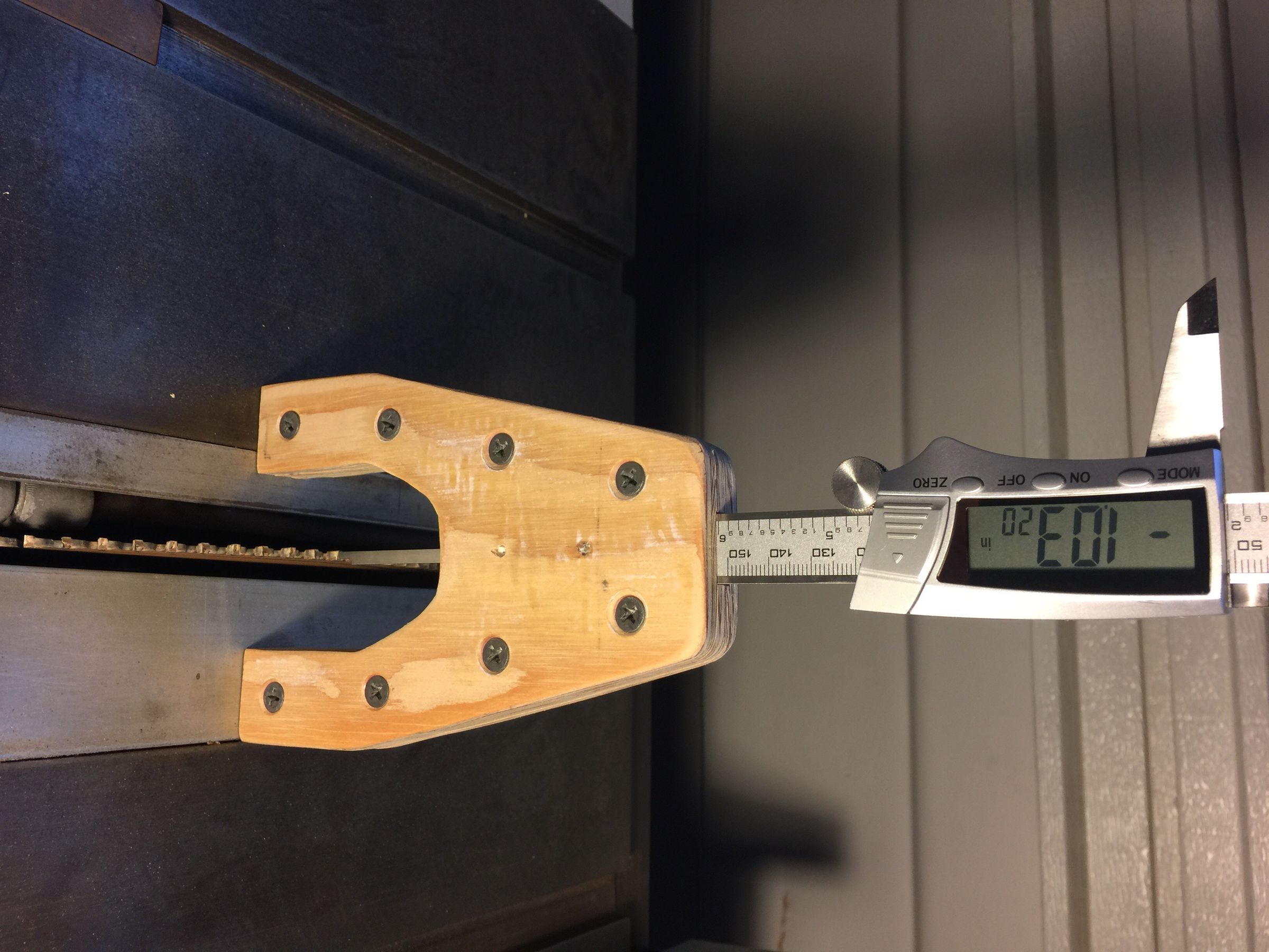 TABLE SAW BLADE HEIGHT GAUGE : 9 Steps (with Pictures) - Instructables