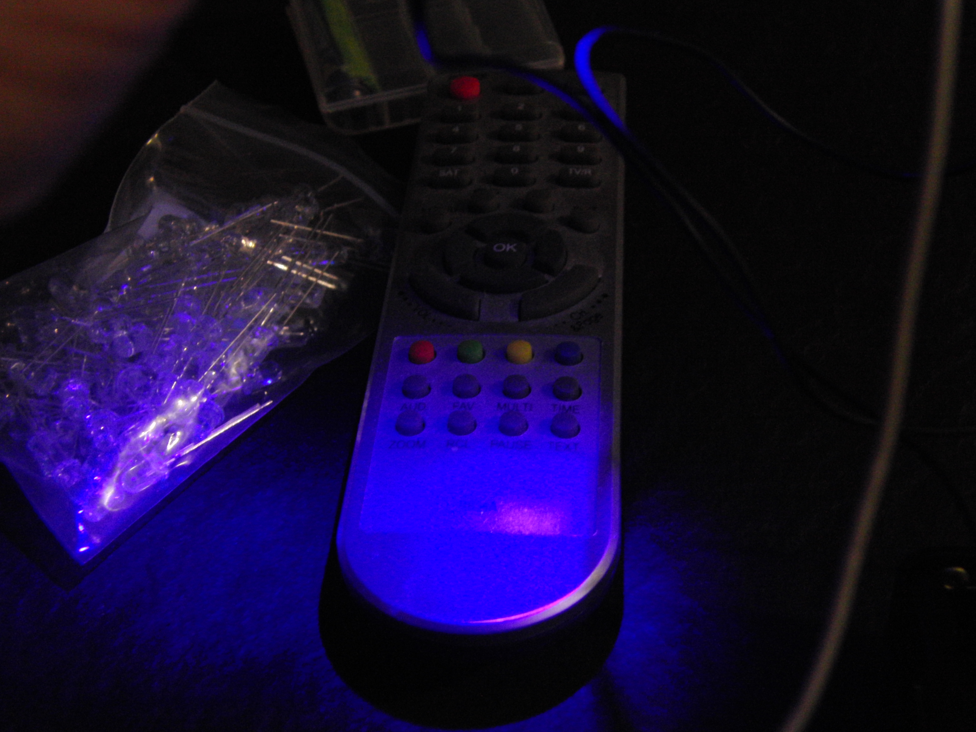 UV Light Photography : 6 Steps (with Pictures) - Instructables