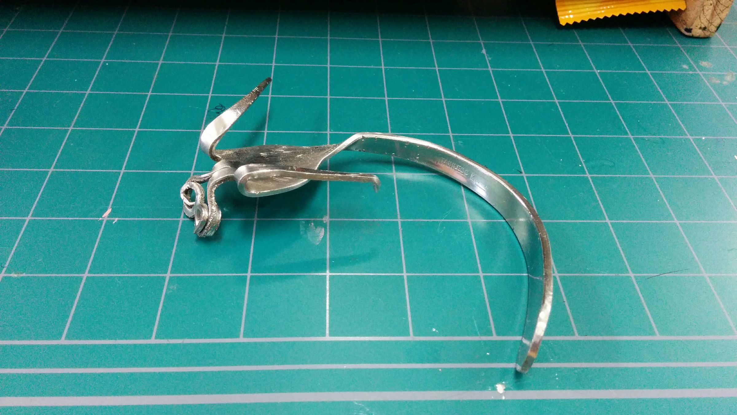 Center of Gravity 'Fork Dragon' : 5 Steps (with Pictures) - Instructables