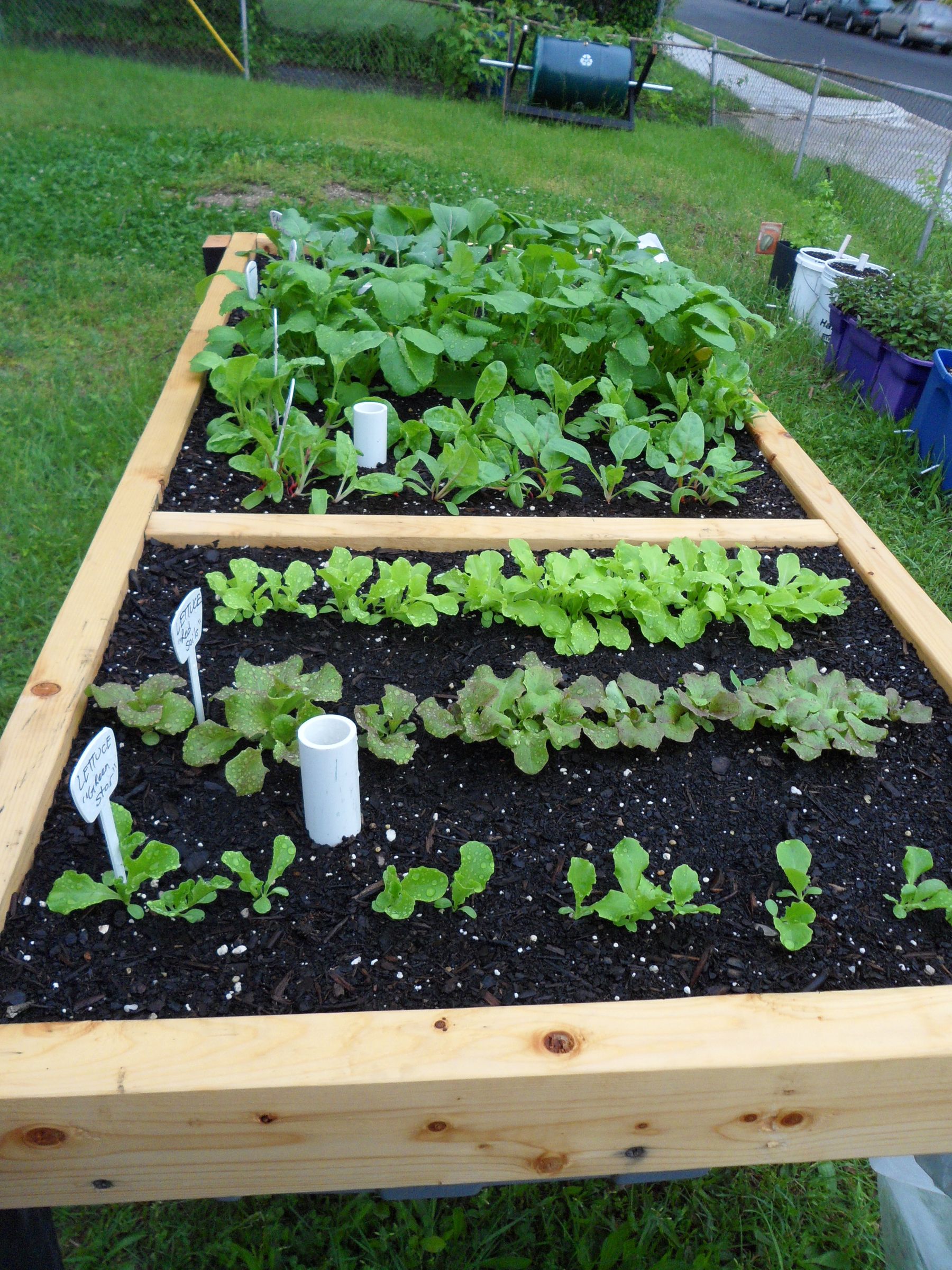 Self-Watering Veggie Table : 15 Steps (with Pictures) - Instructables