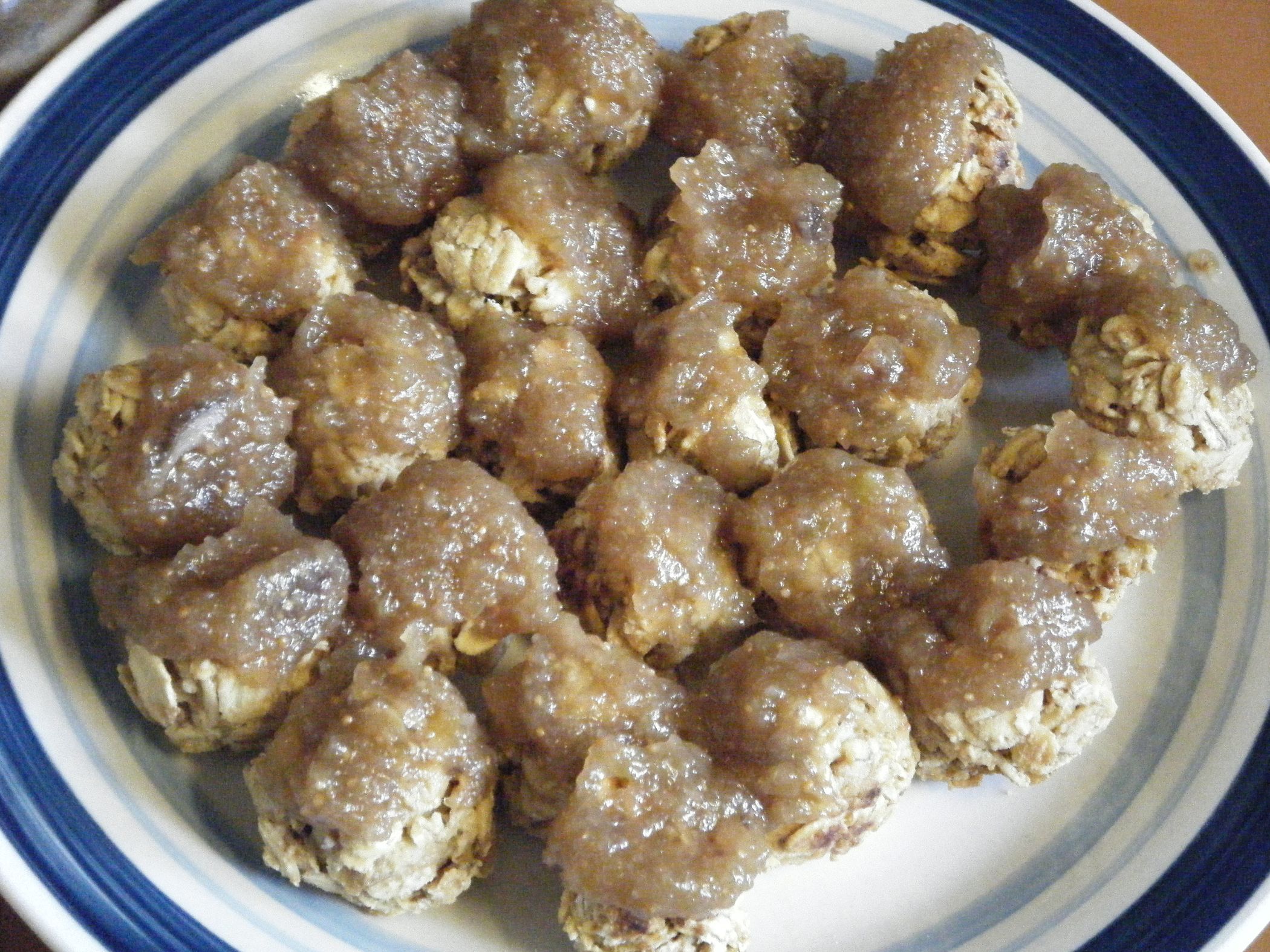 Peanut Butter Pooch Snacks With Fig Jam : 5 Steps (with Pictures ...