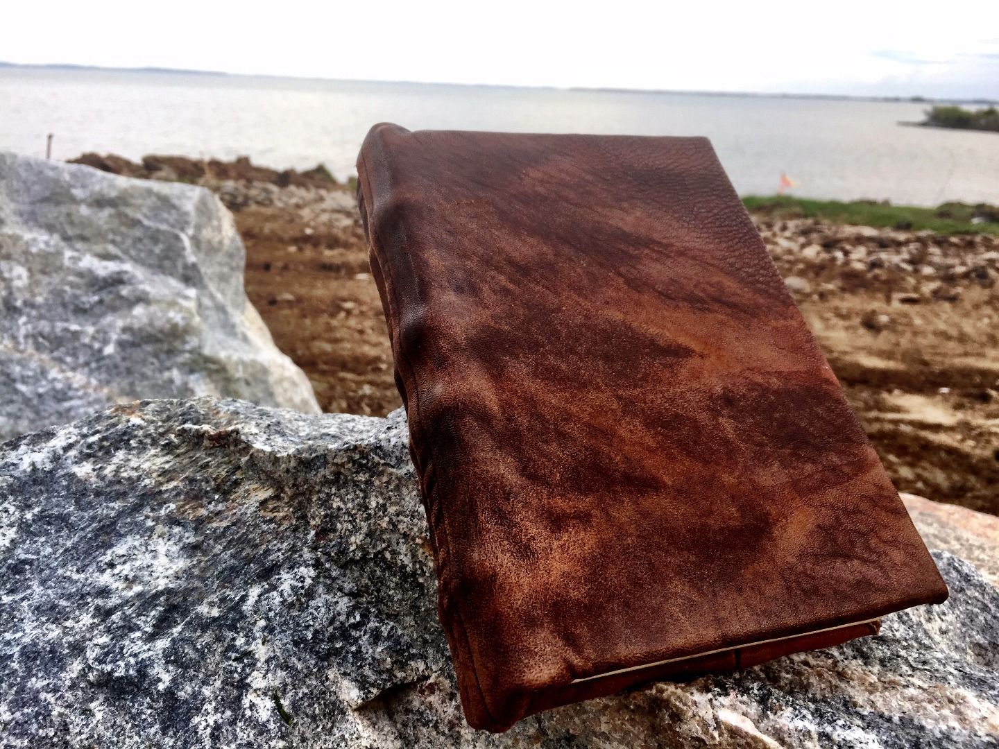 Leather-Bound Book From Scratch : 5 Steps (with Pictures) - Instructables