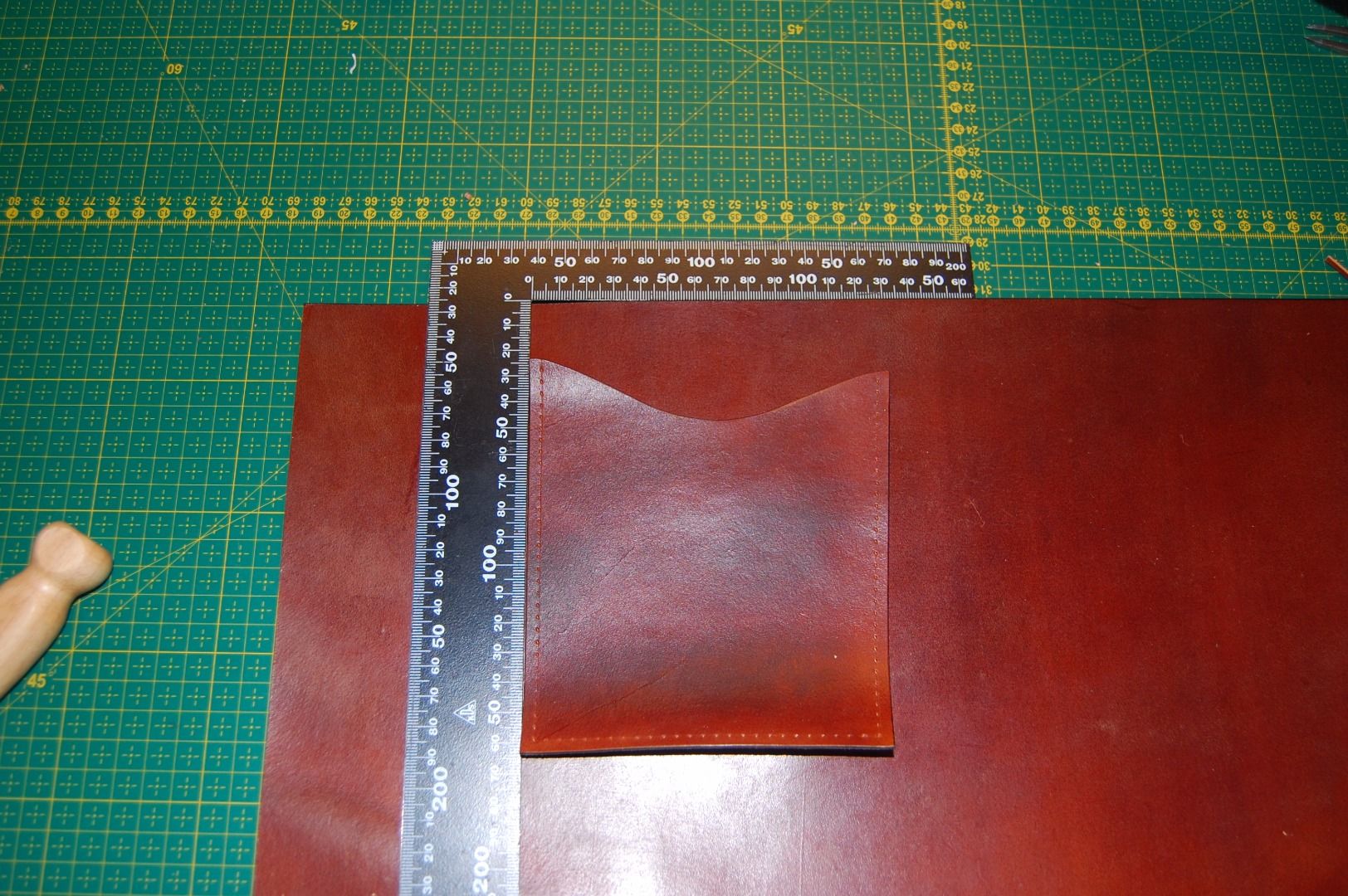 Classic Leather Briefcase With Accordion Gusset : 22 Steps (with ...