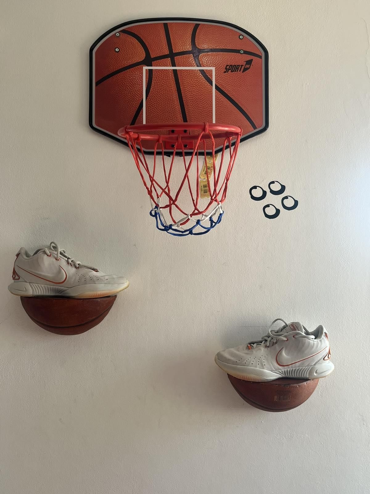 Easy Basketball Shelves : 5 Steps - Instructables