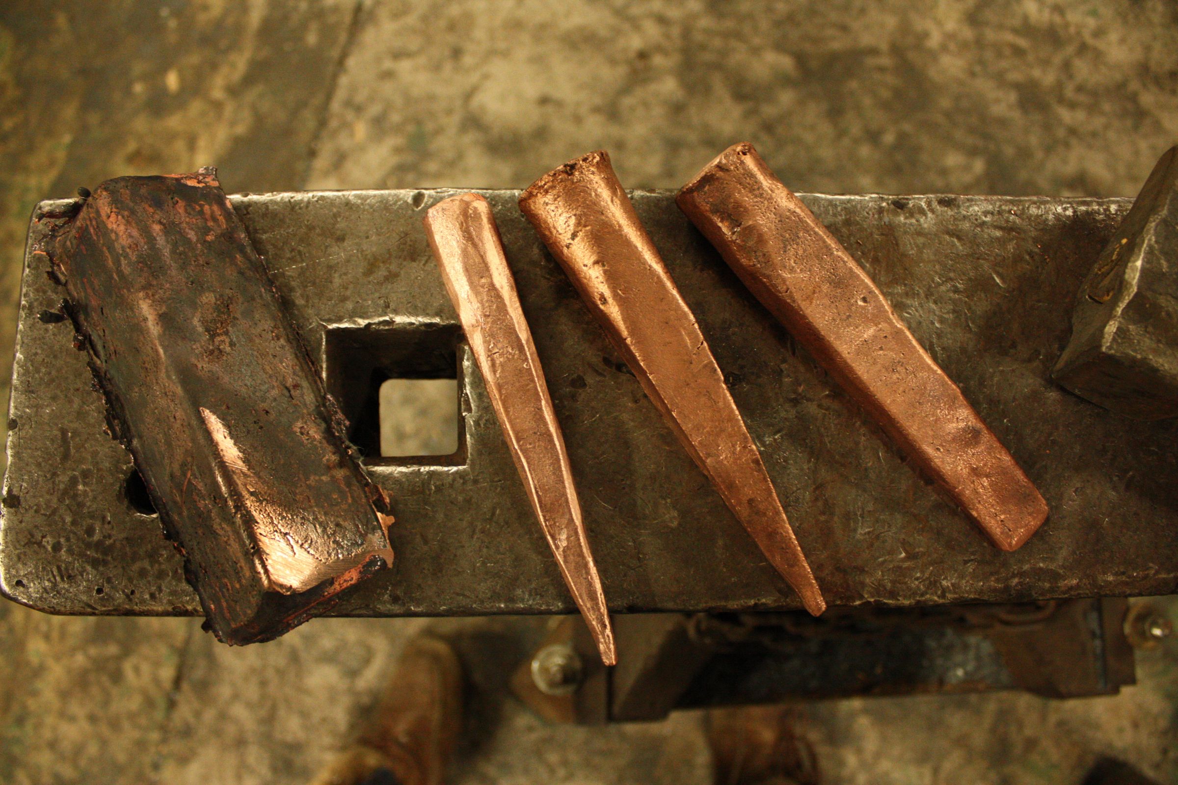 Blacksmithing Ancient Egyptian Copper Chisels : 6 Steps (with Pictures ...
