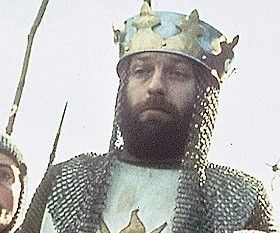 King Arthur Costume: Form: Monty Python and the Holy Grail Cosplay : 3 ...