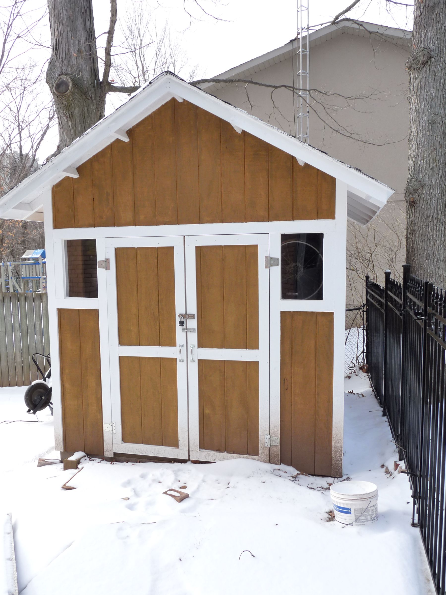 Build Your Own Storage Shed! : 12 Steps (with Pictures) - Instructables