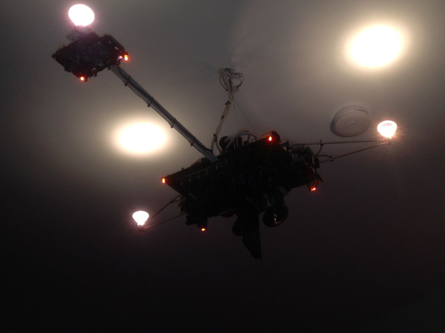Circuit Board Ceiling Lamp W/ Blinkenlights : 5 Steps (with Pictures ...