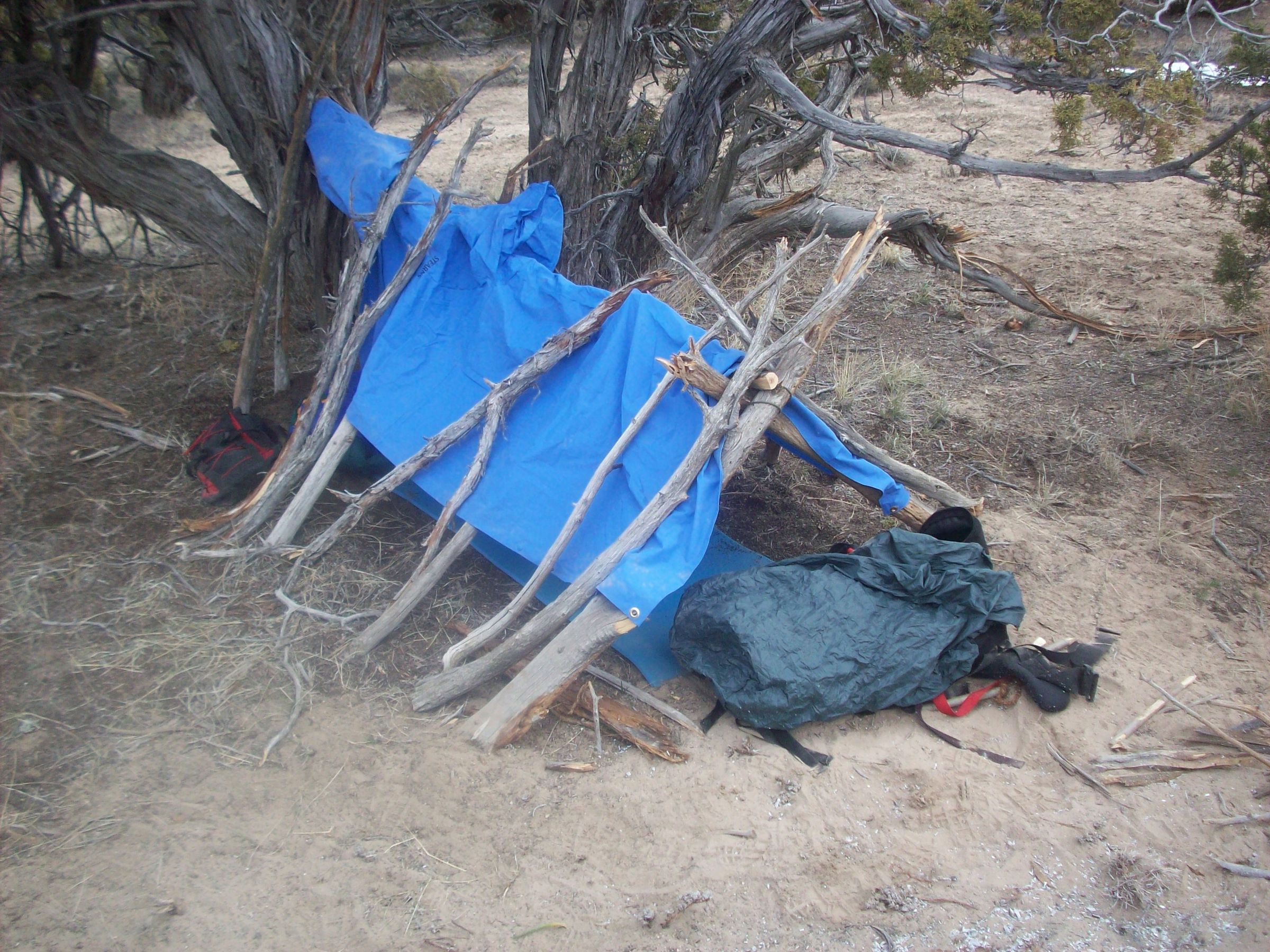 A-frame Survival Shelter : 4 Steps (with Pictures) - Instructables