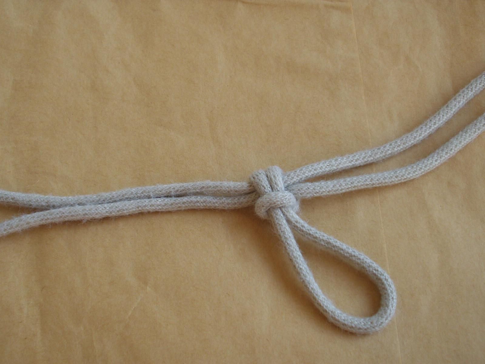 Single Bowline on the Bight* Soft Carabiner : 11 Steps - Instructables