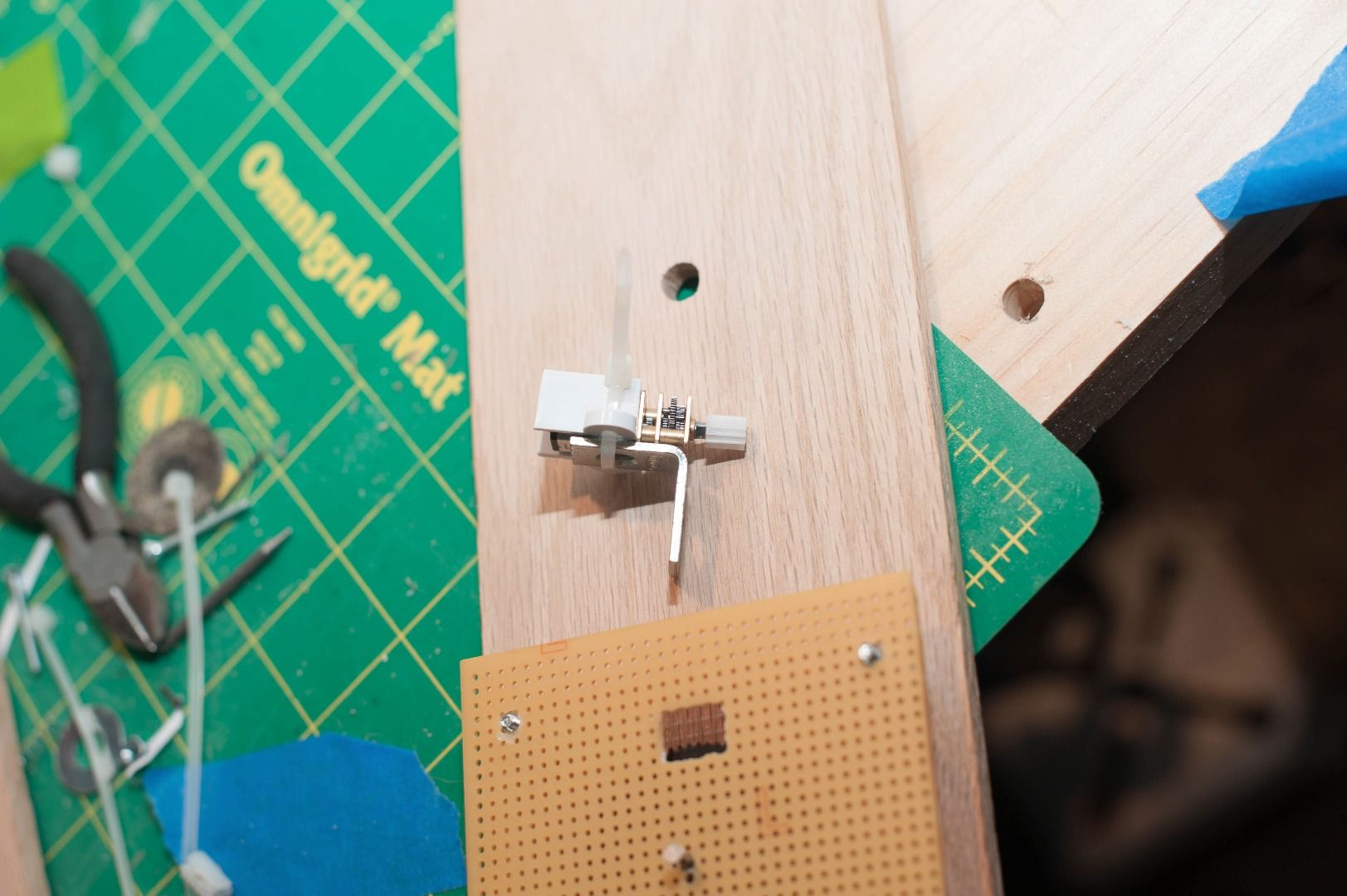 Arduino Powered 'Scotch Mount' Star Tracker for Astrophotography : 7 ...