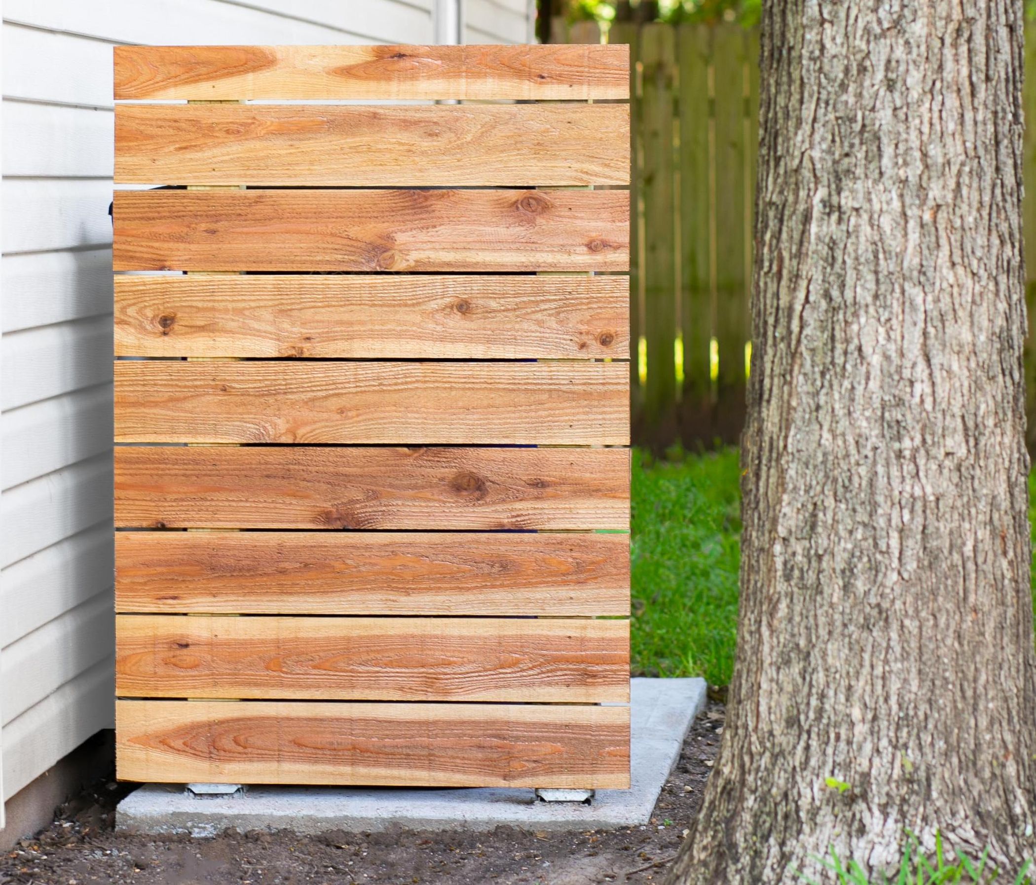 DIY Privacy Fence for Trash Cans (and Other Ugly Stuff) : 11 Steps ...