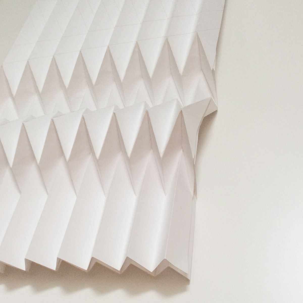 Paper Mold Origami Fabrics 3 - Complex : 9 Steps - Instructables