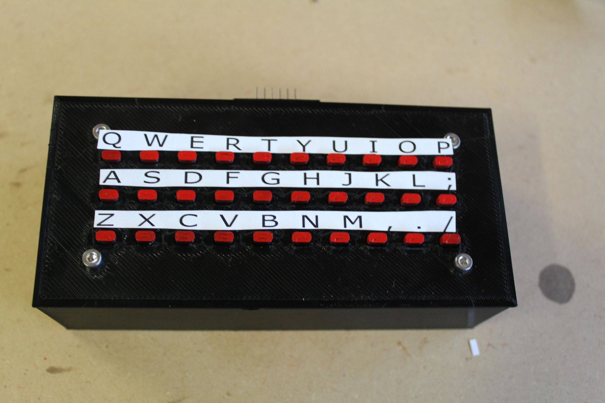 Shift Register Keyboard for Arduino : 8 Steps (with Pictures ...