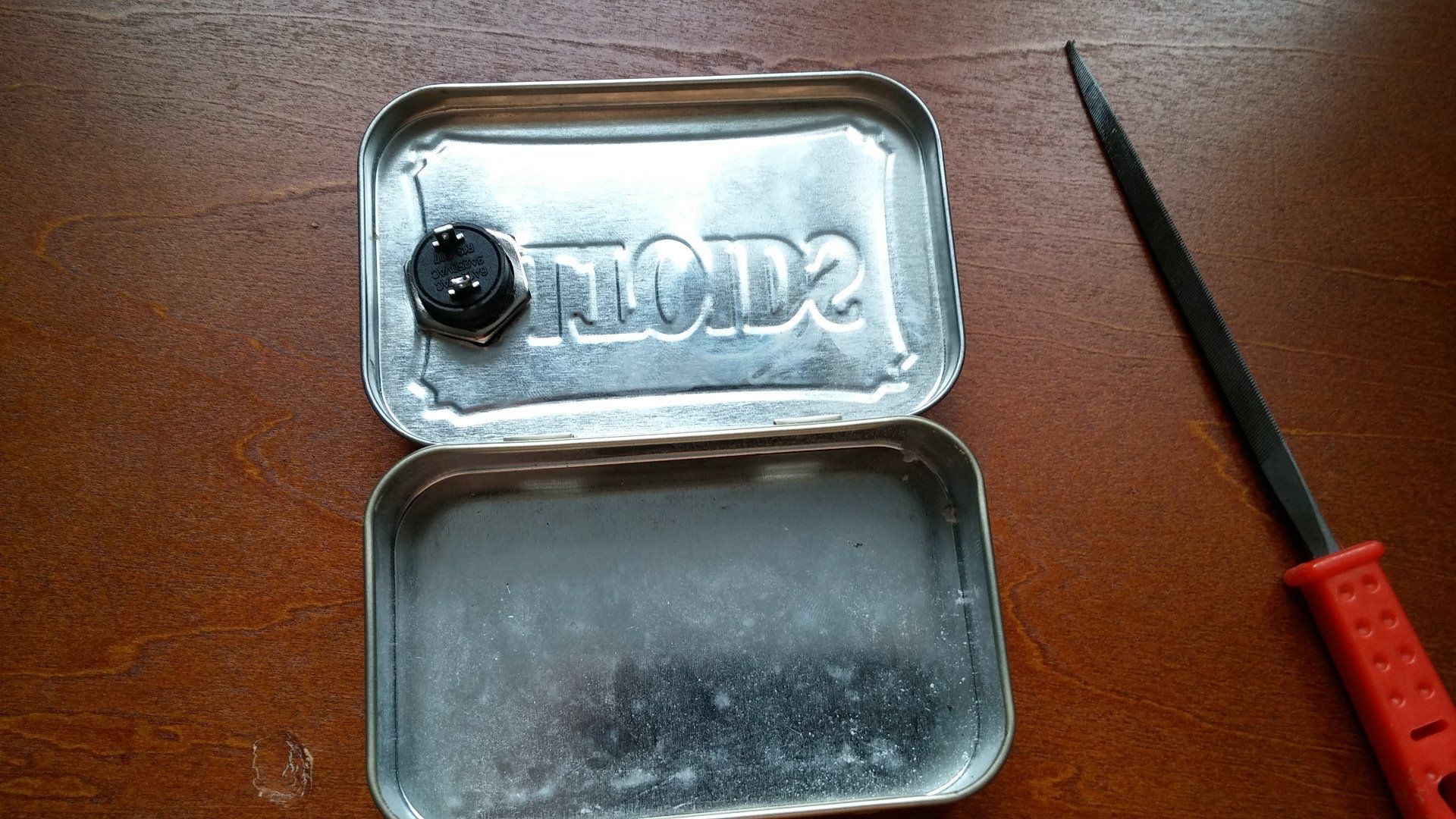 Altoids Tin Mixer : 4 Steps (with Pictures) - Instructables