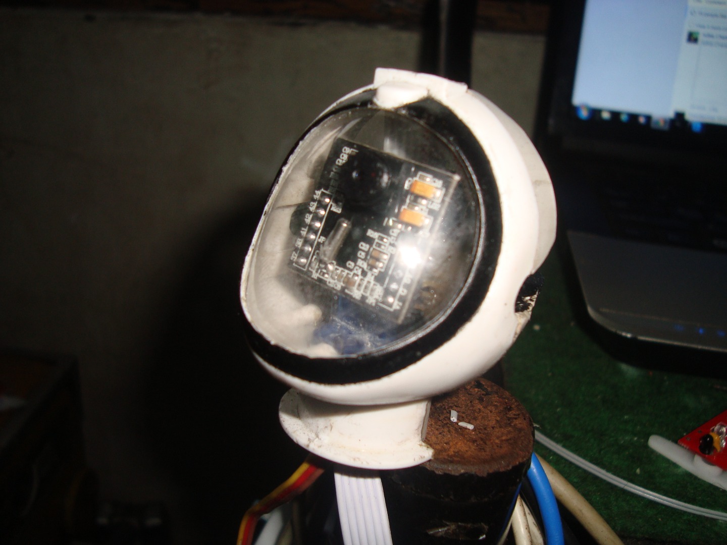 Making Humanoid Robot : 5 Steps - Instructables