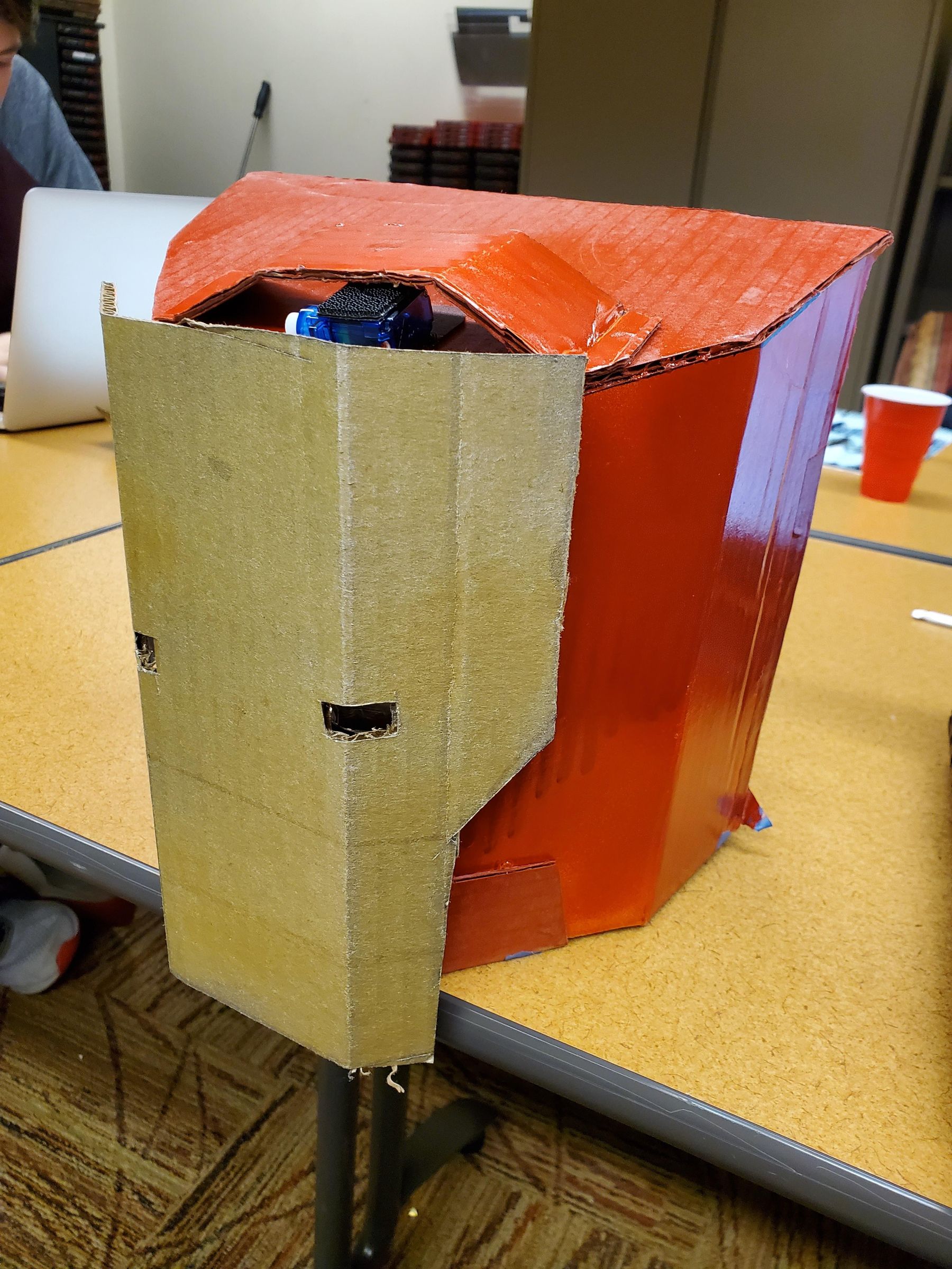 Iron Man Helmet : 7 Steps - Instructables