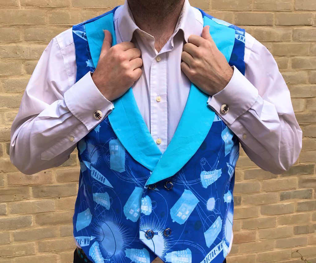 Doctor Who Waistcoat : 6 Steps (with Pictures) - Instructables